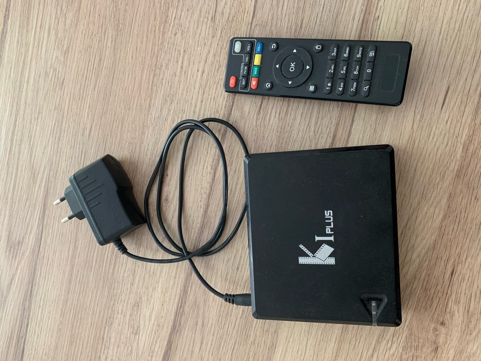 Android TV box K1 Plus S905 quad core 64 bit Kodi