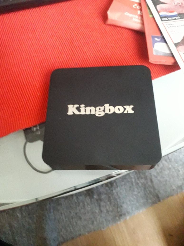 Android TV king-box 4GB Rama 32 unutarnje memorije ,skoro nov