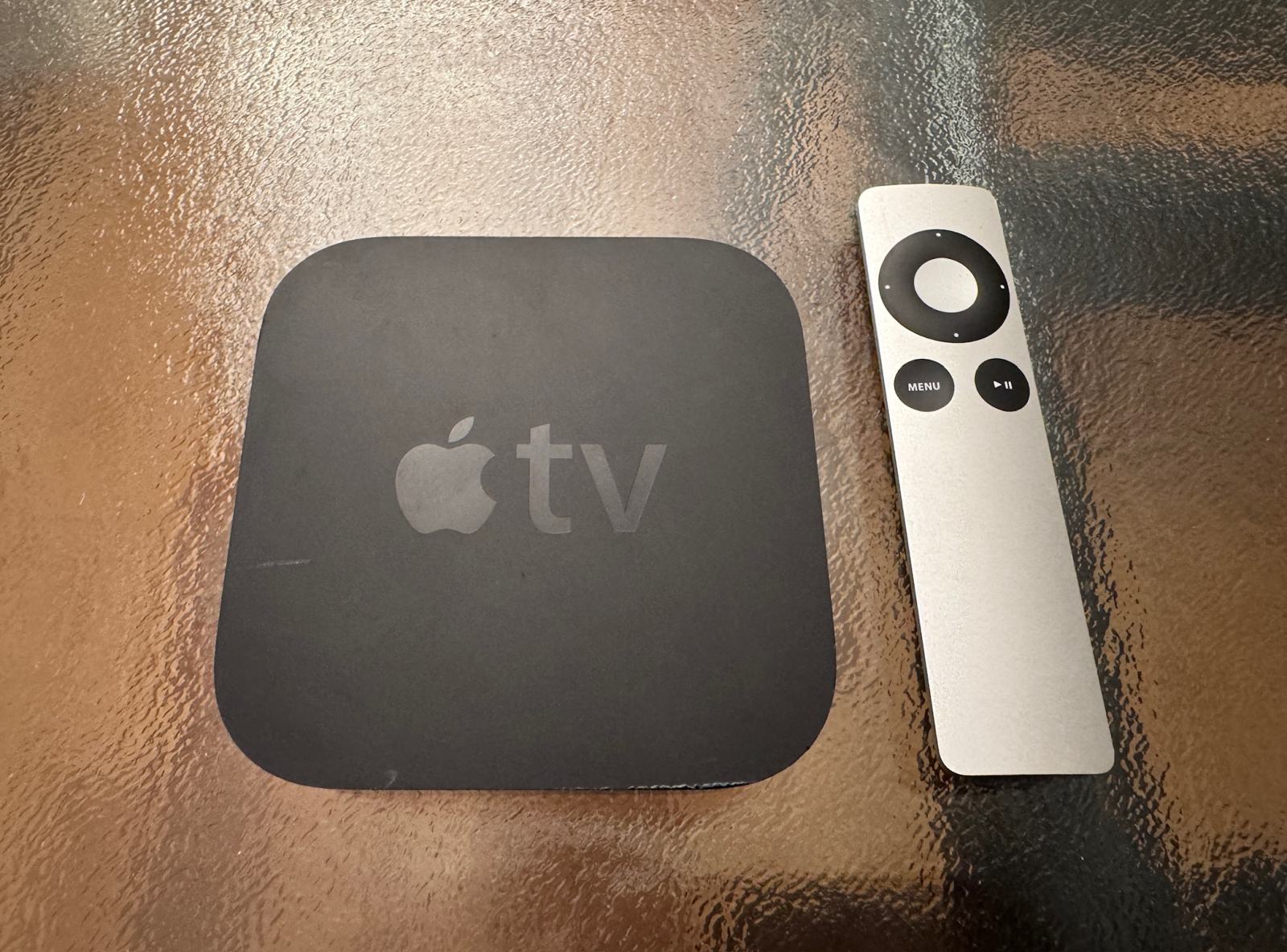 APPLE TV (2nd generation) A1378 (MC572FD/A) u izvrsnom stanju