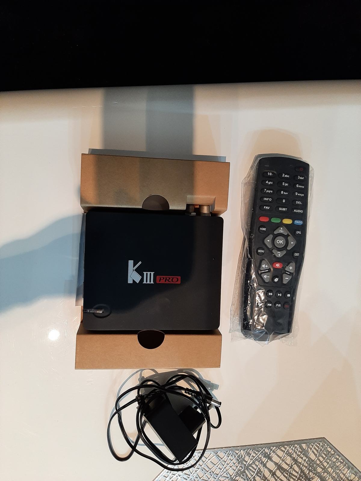 MECOOL KIII PRO DVB-T2/S2/C 4K Smart Android TV BOX, COMBO HYBRID Box
