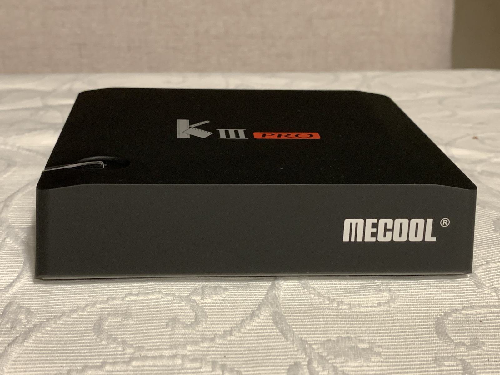 MECOOL KIII PRO DVB-T2/S2/C 4K Smart Android TV BOX