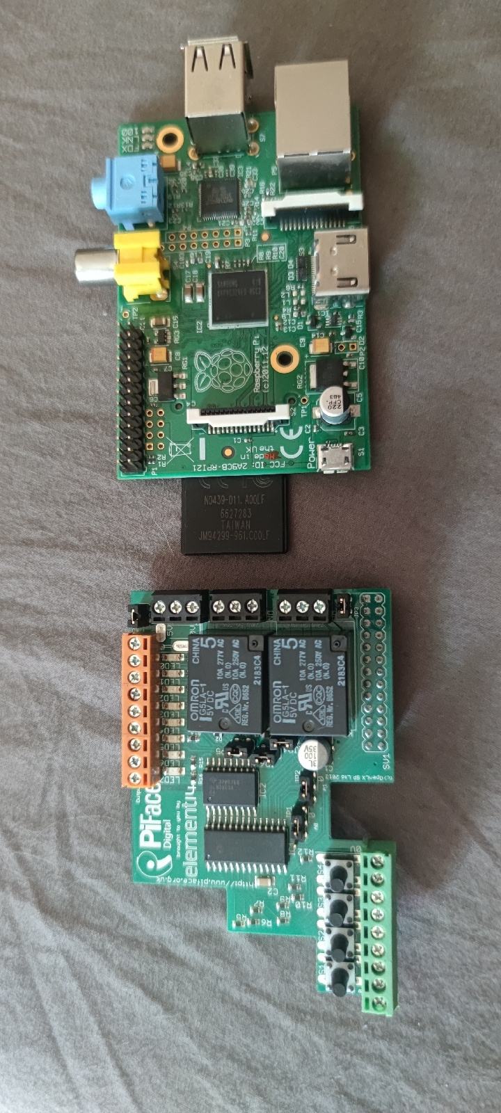 raspberry pi + piface digital