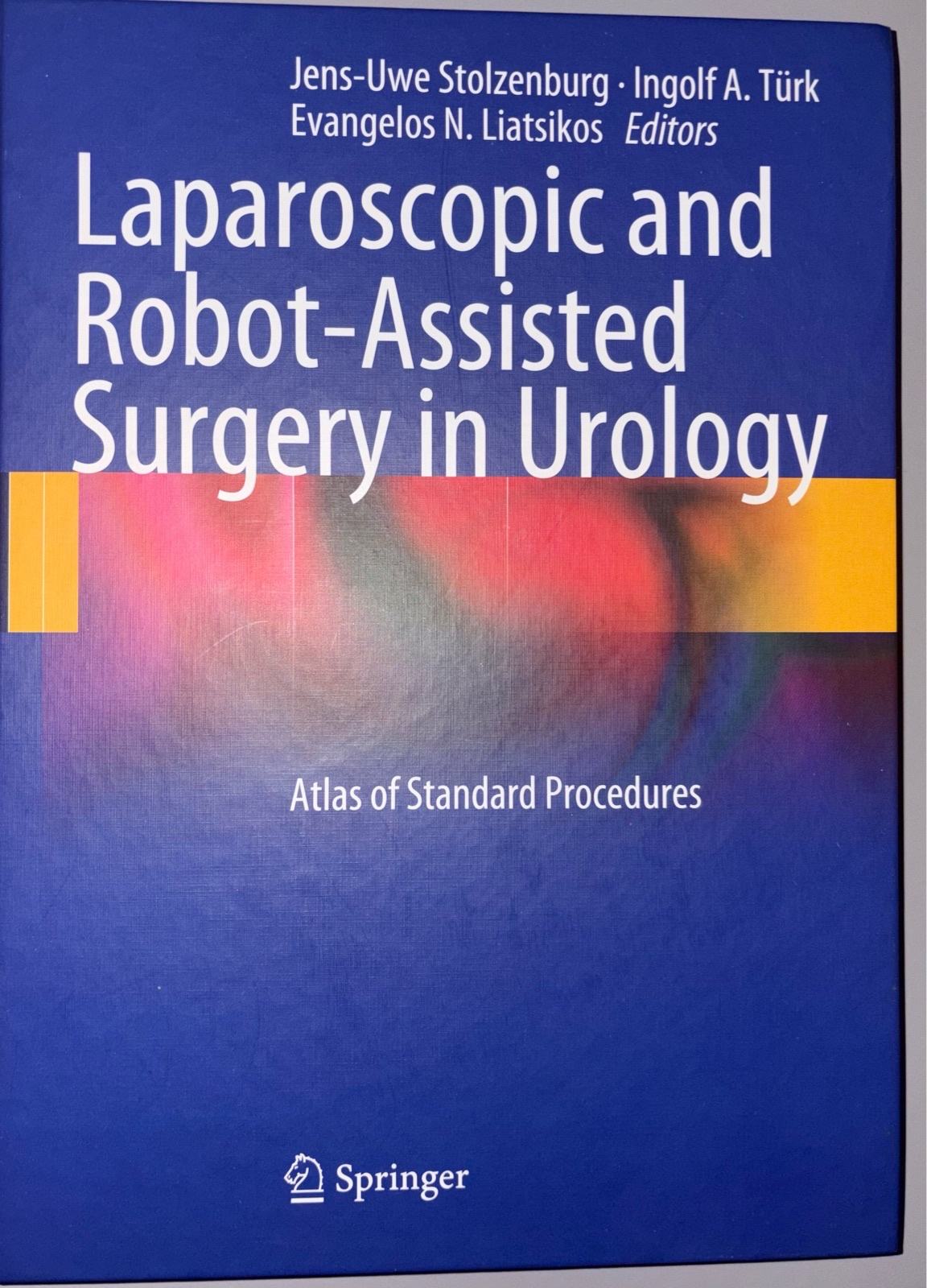 Laparoscopic and robot assisted surgery in utology
