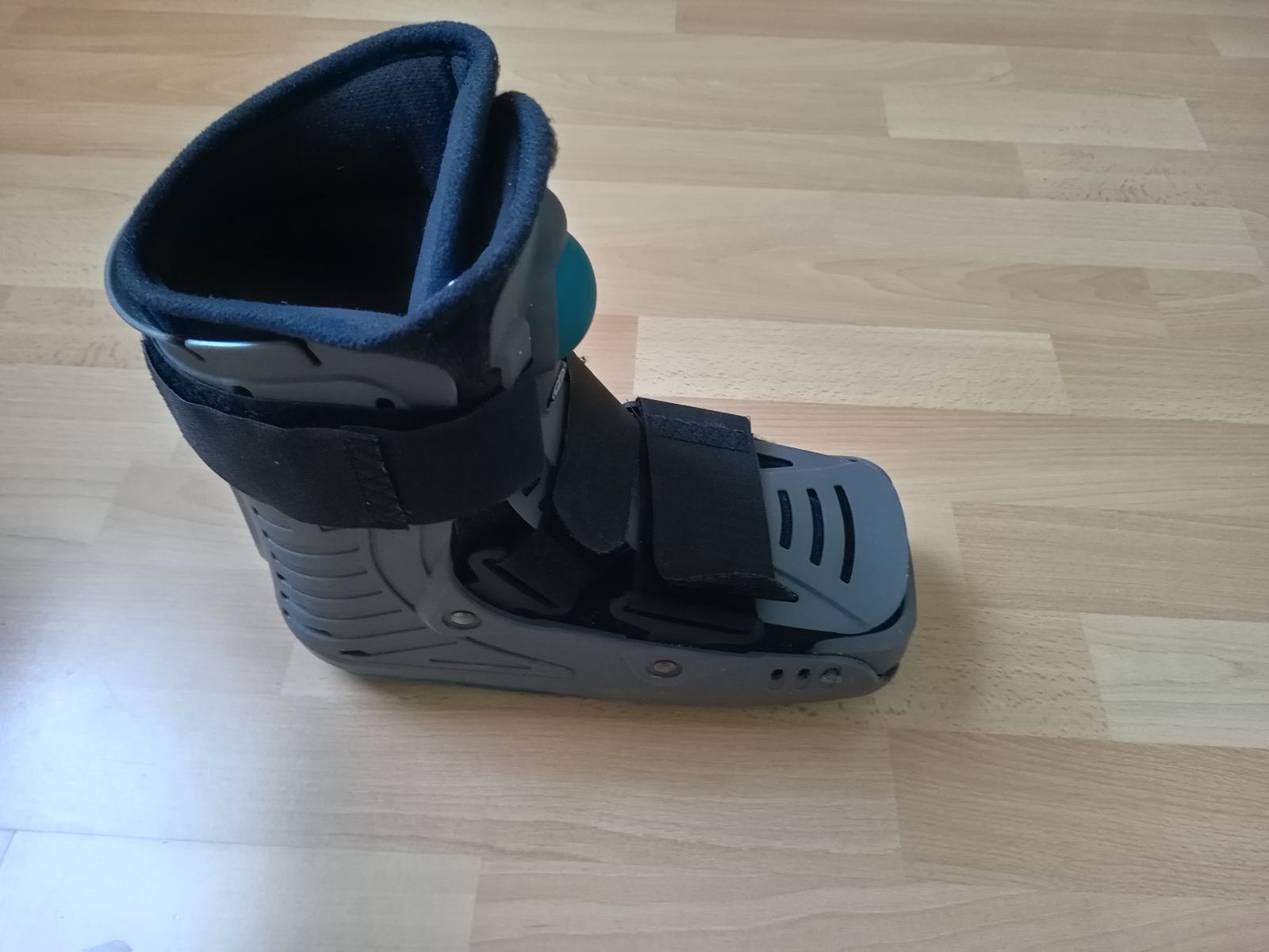 Air Walker ortoza ortopedska čizma za stopalo