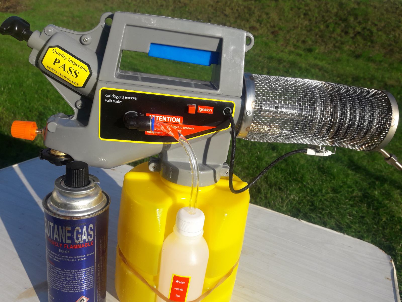 DIMNA naprava za dimljenje v naravi ob snemanju video-spota