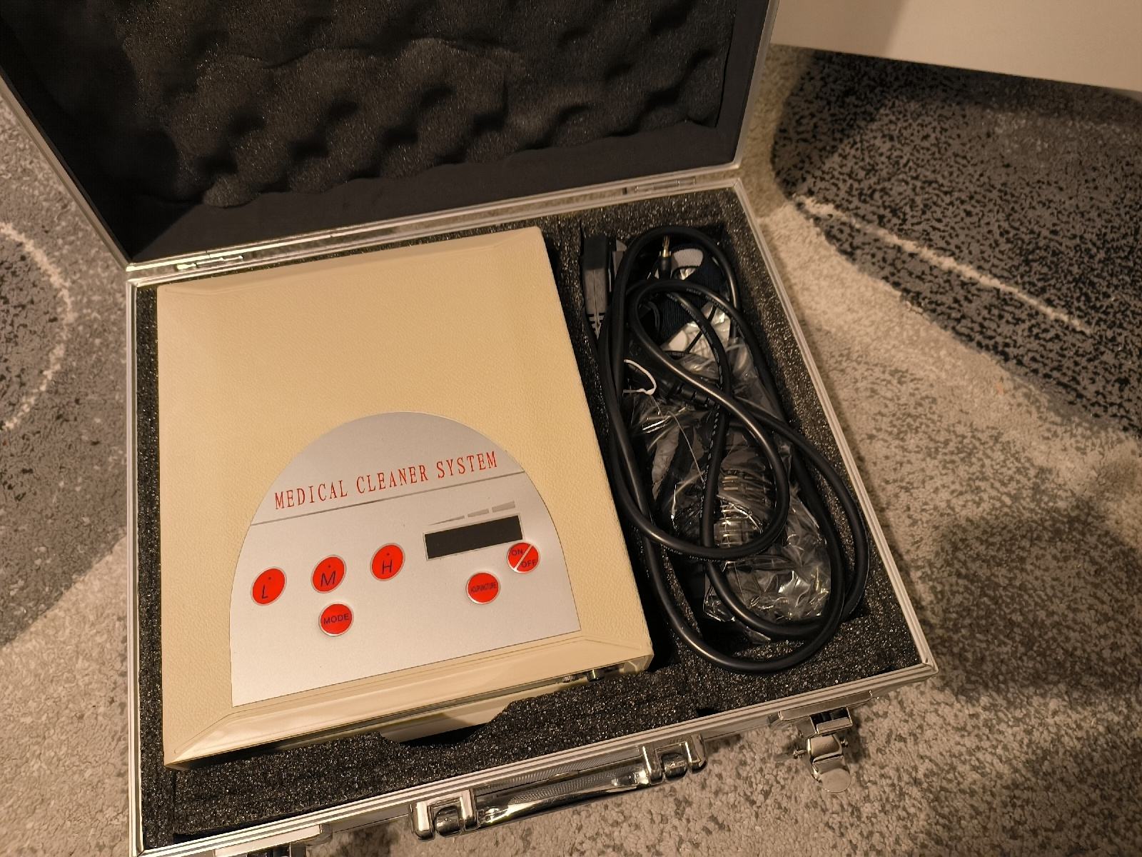 Medical cleaner system / Aparat za detokskaciju organizma