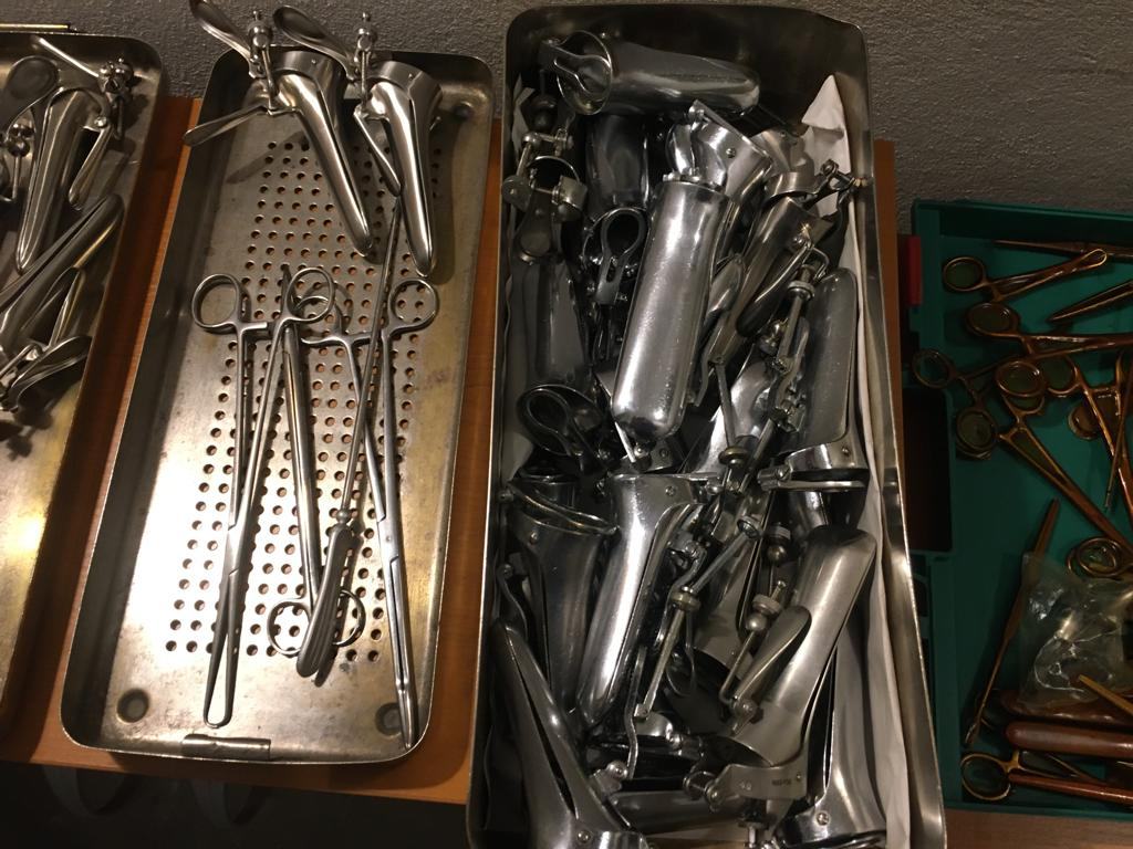 Medicinski instrumenti - cijena po dogovoru