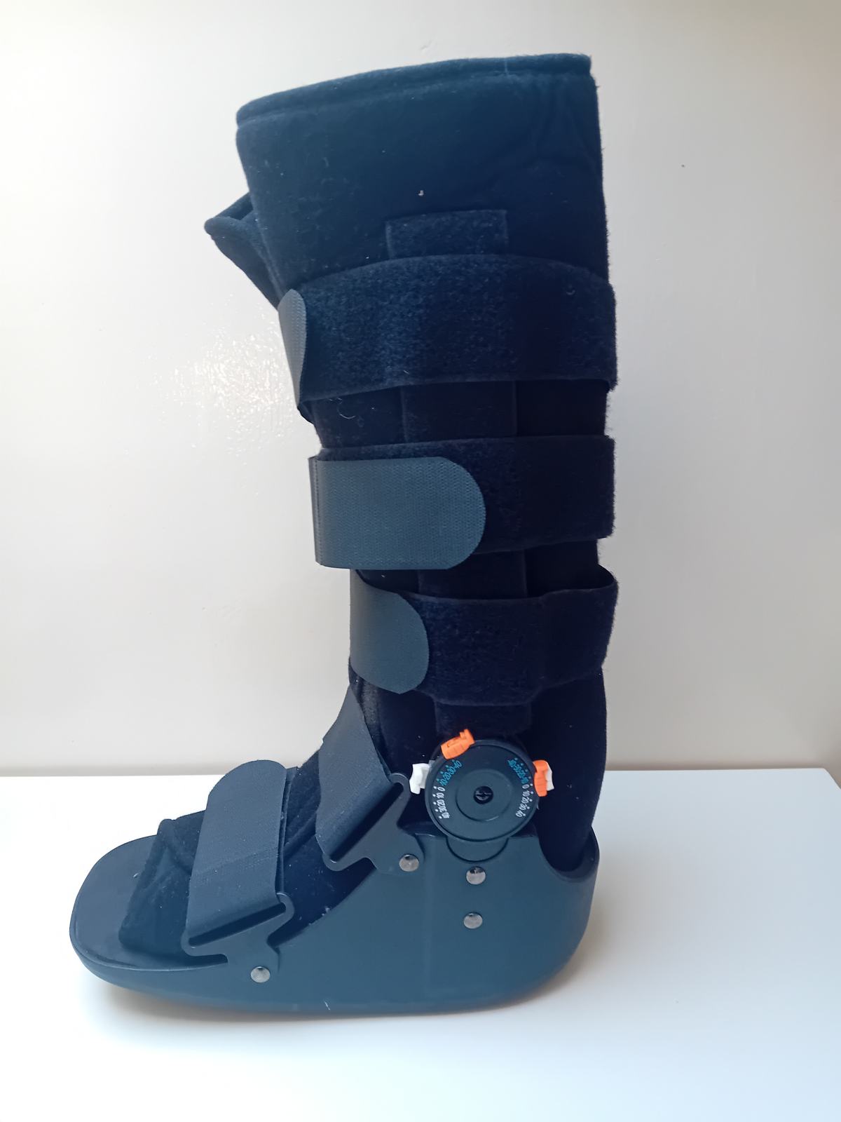 Ortoza longeta za gležanj, skočni zglob, Ahilovu tetivu, potkoljenicu