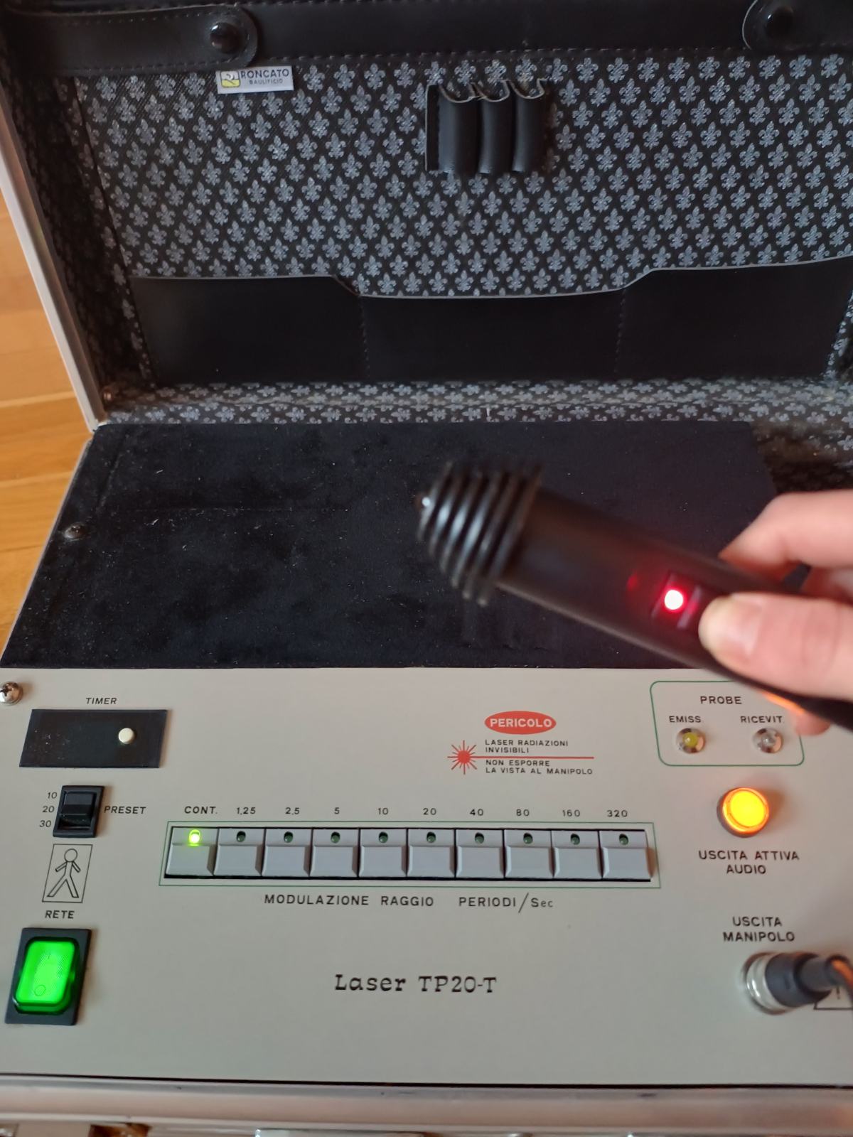 Terapijski laser