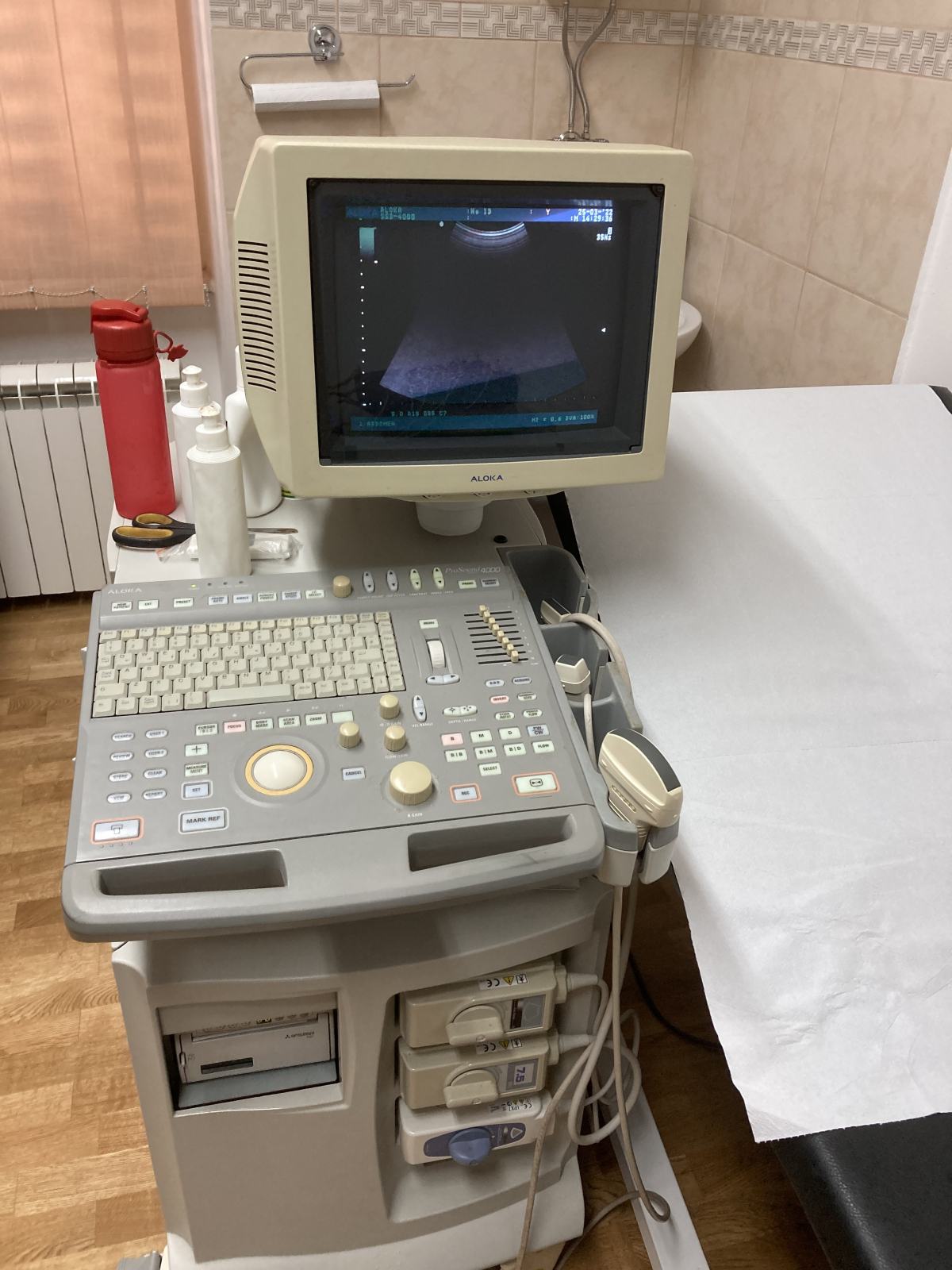 ultrazvučni aparat Aloka 4000 color doppler