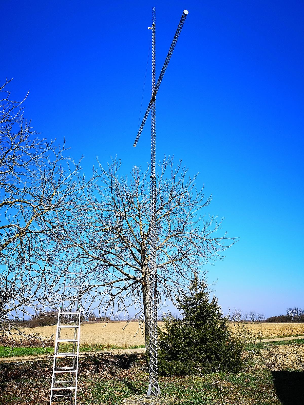Stup Križ Od Kovanog Željeza 10m x 5,5m