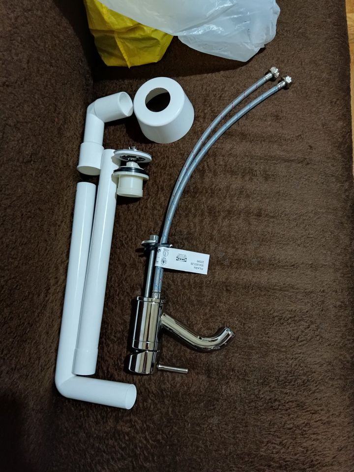 pilkan mijesalica za vodu i raennilen sifon iz ikee