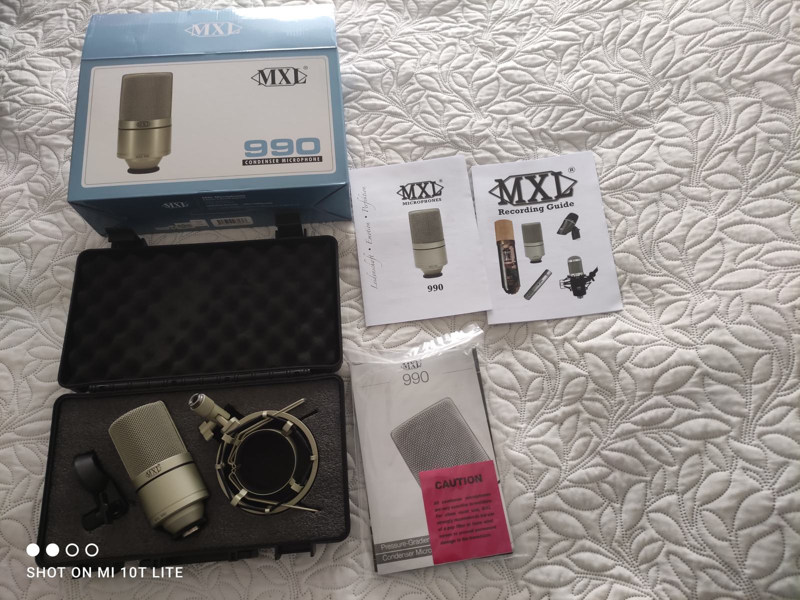 MXL 990 Studijski kondenzatorski mikrofon s velikom dijafragmom NOVI