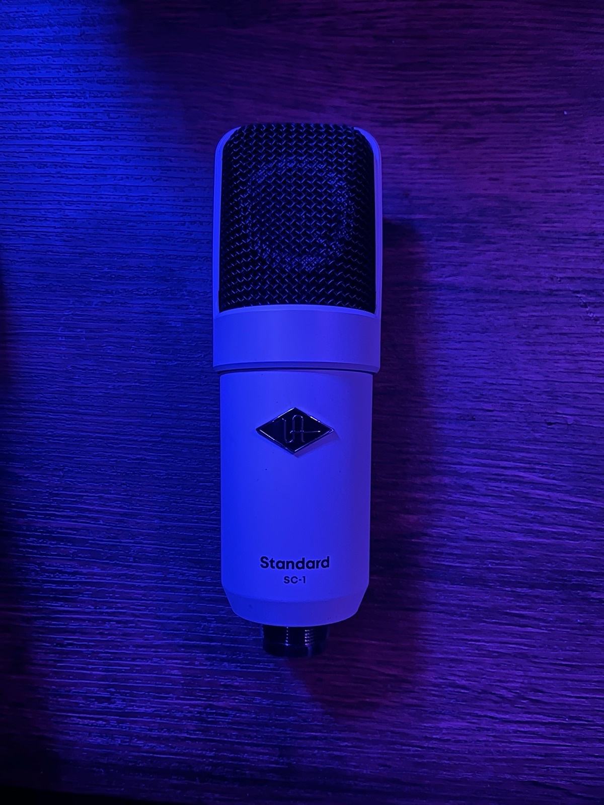 Universal audio sc-1 modeling condenser microphone