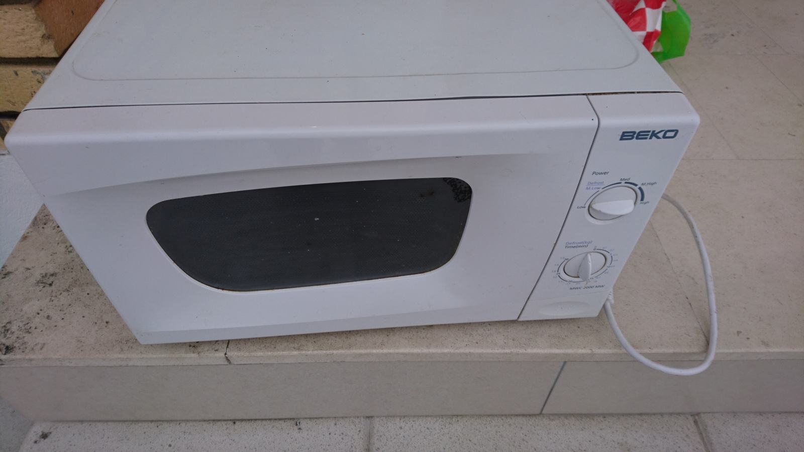 Mikrovalna pećnica BEKO