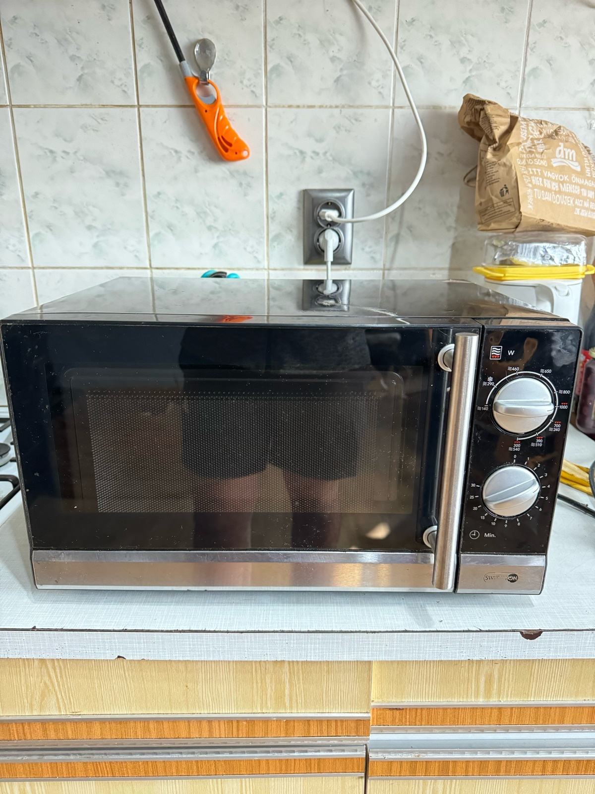 Mikrovalna pećnica, ispravna #POVOLJNO#