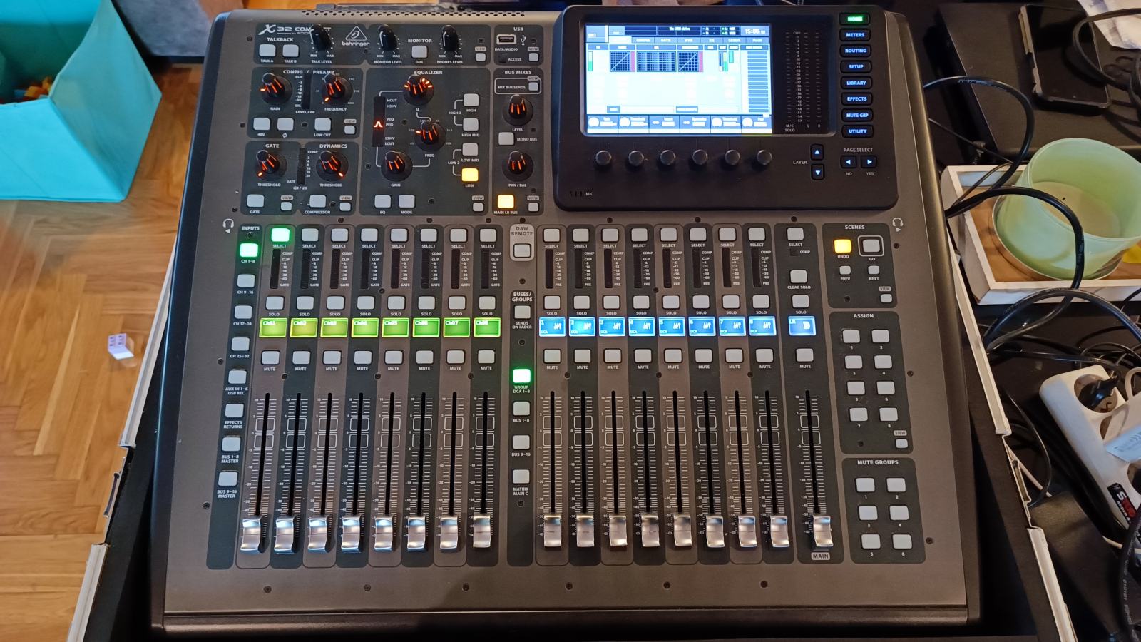 Behringer X32 Compact + case