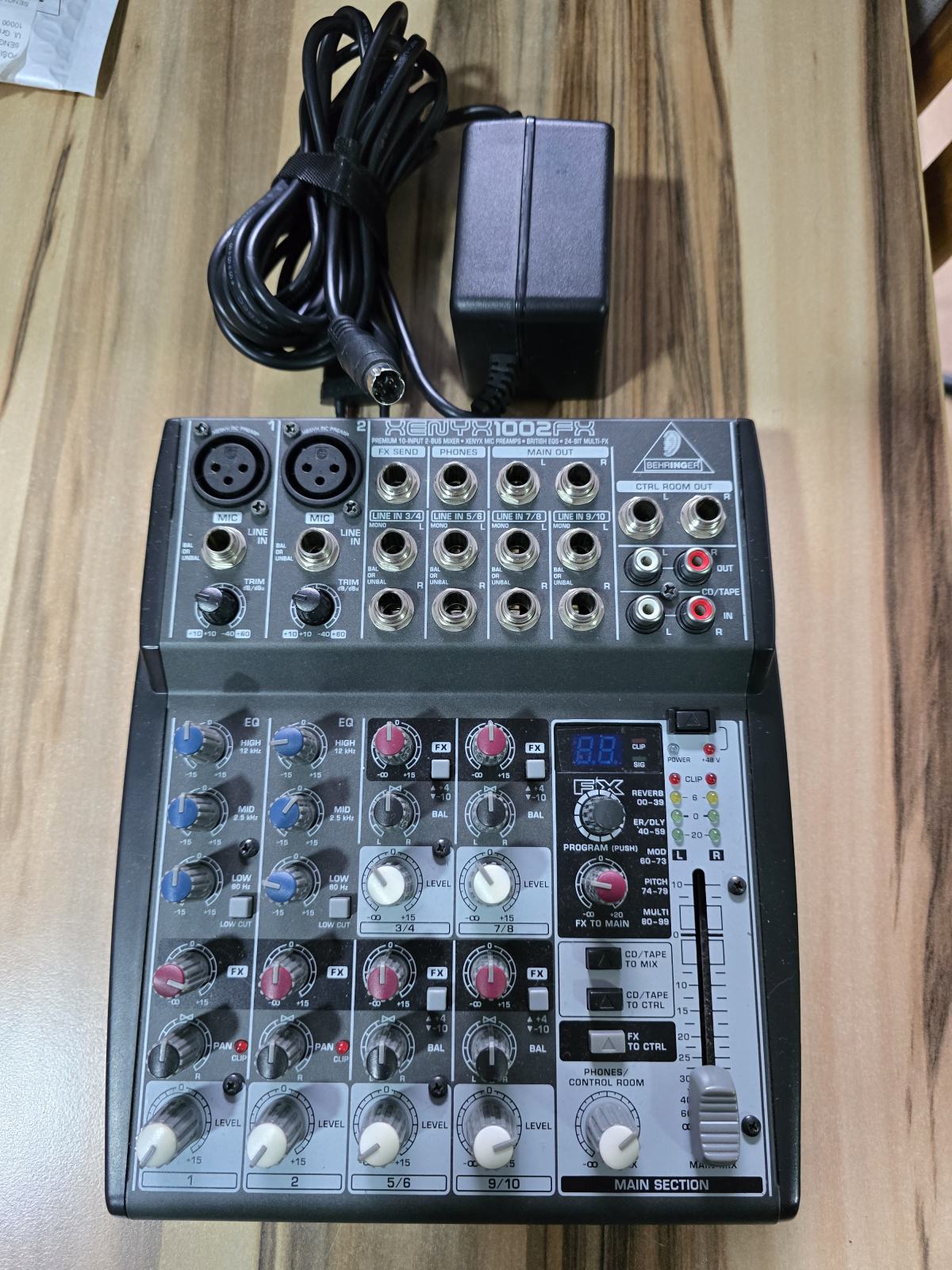 Behringer Xenyx 1002FX