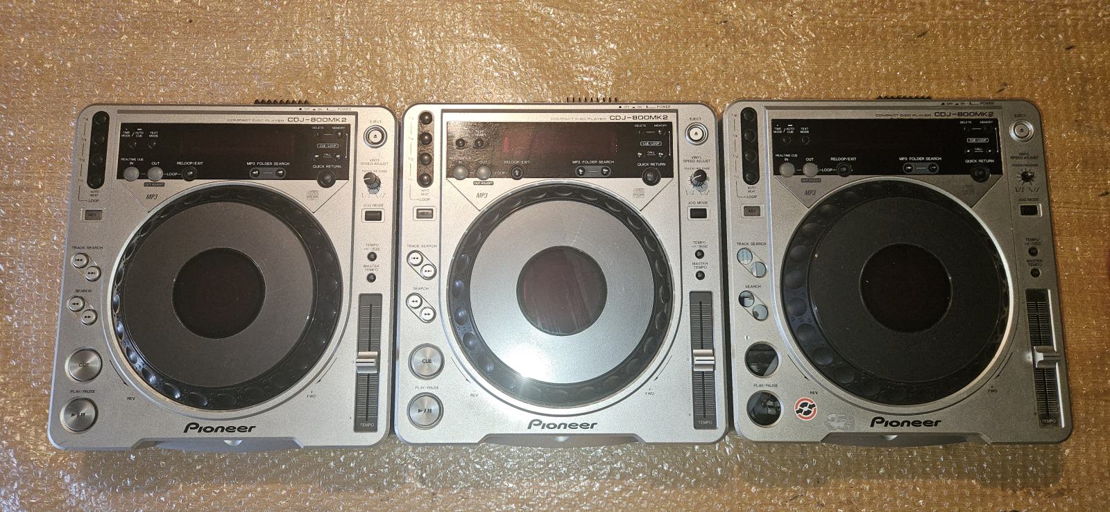 Pioneer CDJ 800 MK2