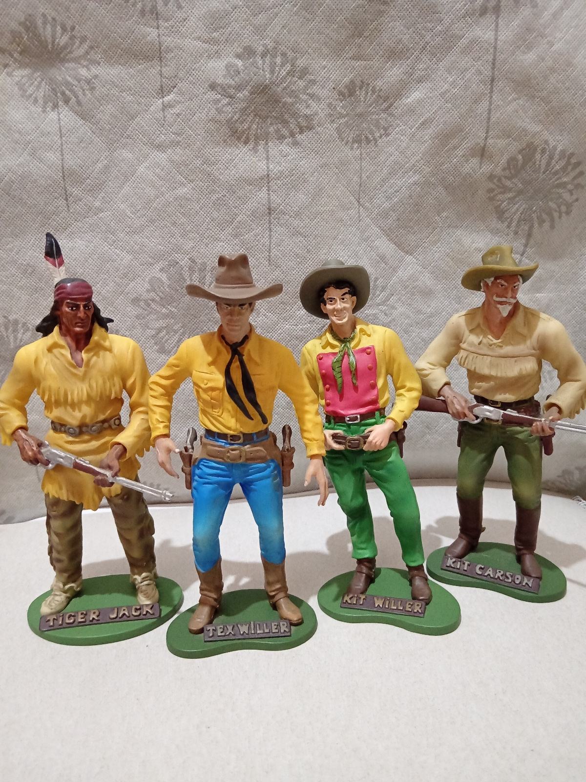 Figure i 2 kovanice Tex Willer