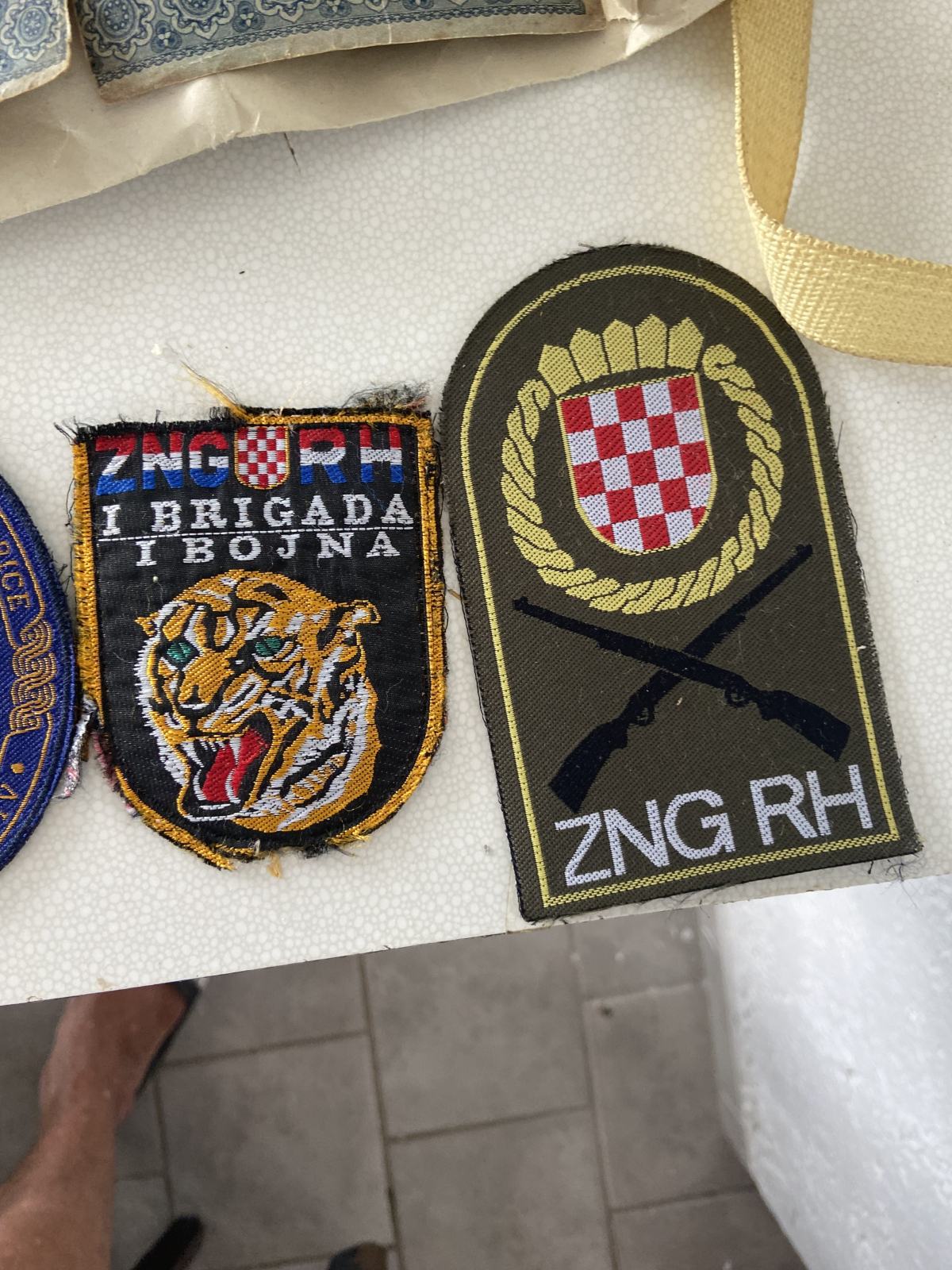 OZNAKA ZNG RH - ORIGINAL IZ 1991 GODINE prišivak HV rat