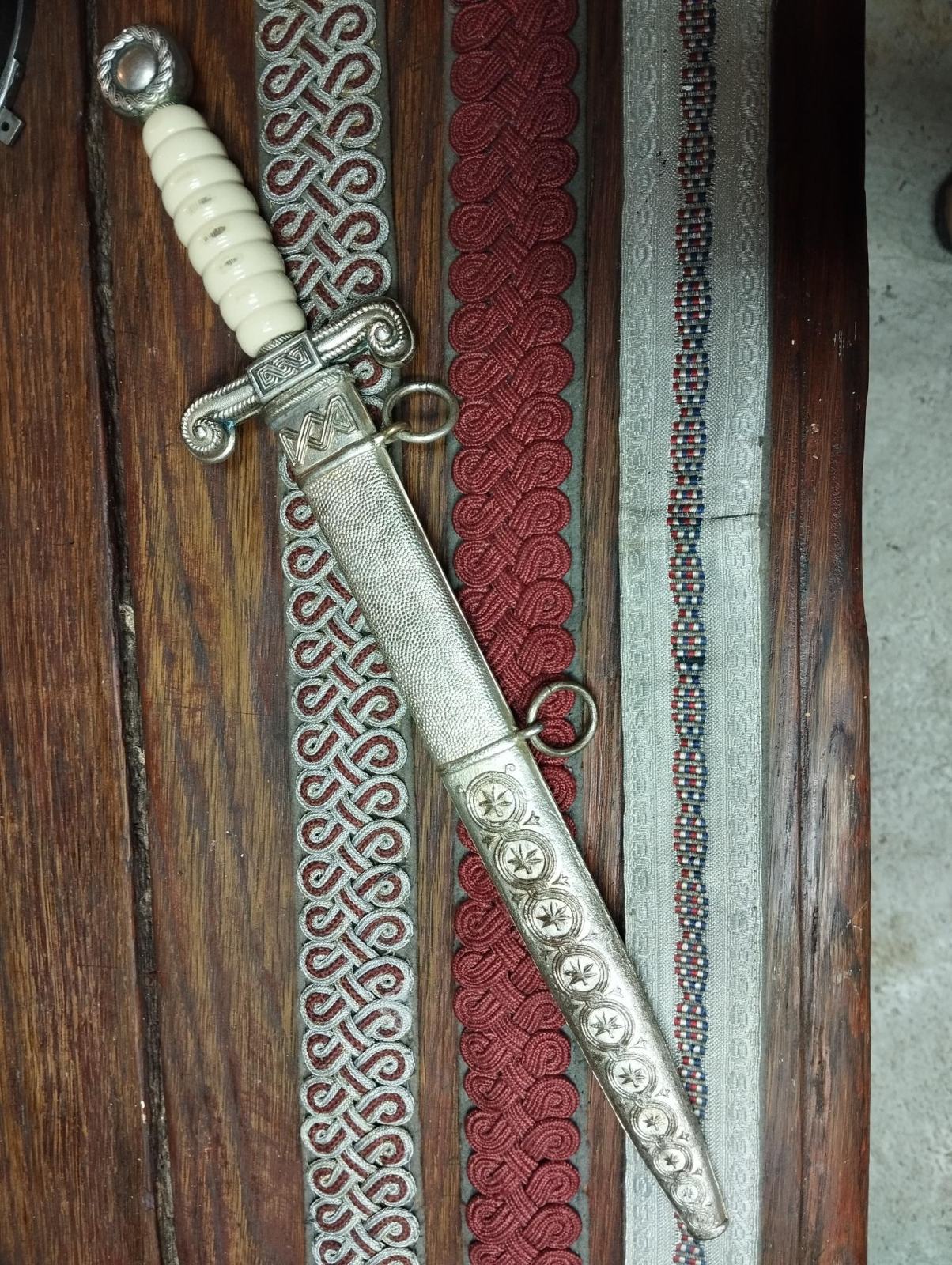 pješački paradni domobranski bodež