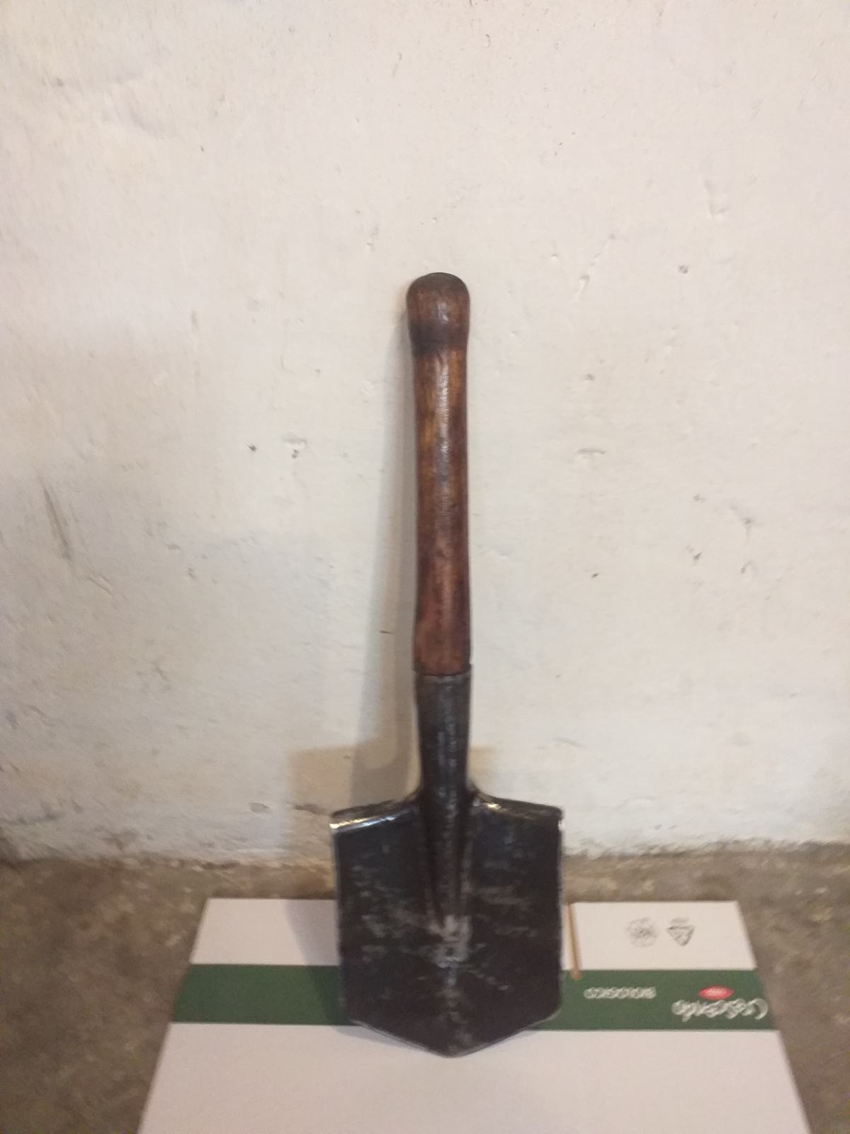 Vojna lopatica-ašov