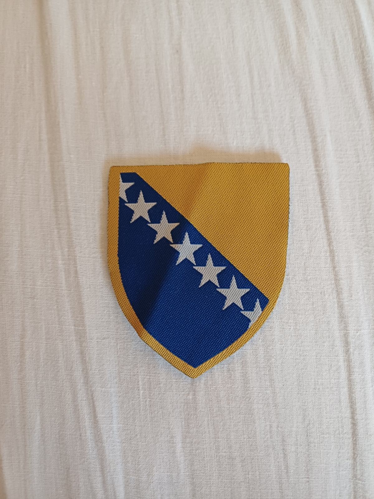 Vojni grb OSBiH. Novo.