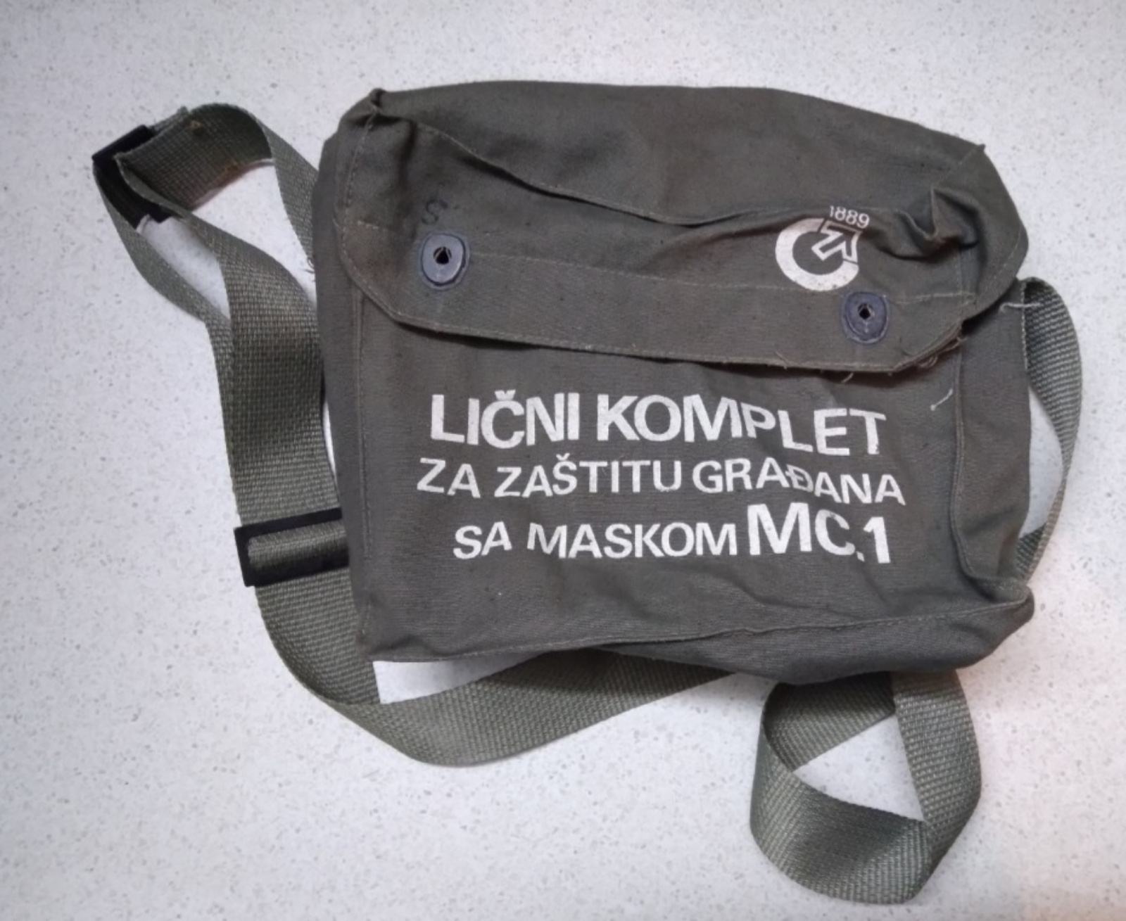 Vojni komplet za osobnu zaštitu. NOVO. Sa zaštitnom gas maskom MC- 1