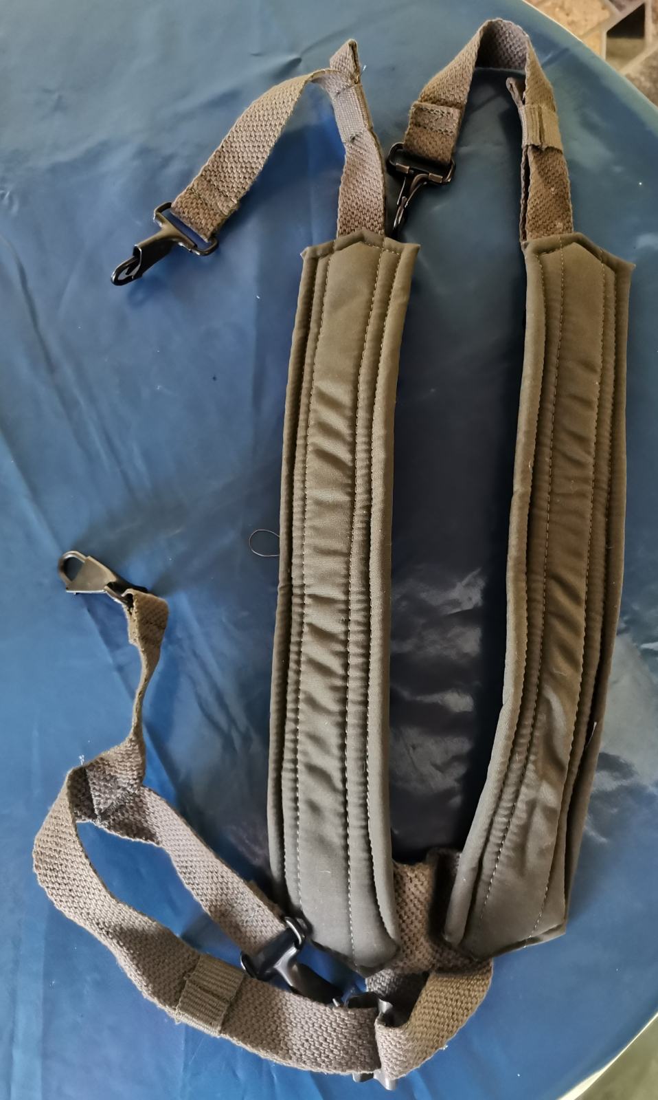 VOJNI UPRTAČI-TREGERI