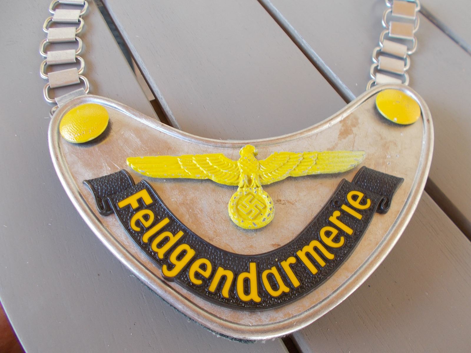 WW2,Gorget,Wehrmacht,Feldgendarmerie