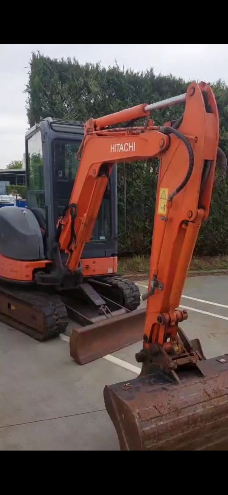 HITACHI ZX27 U-2 ***3000 kg mini bager***