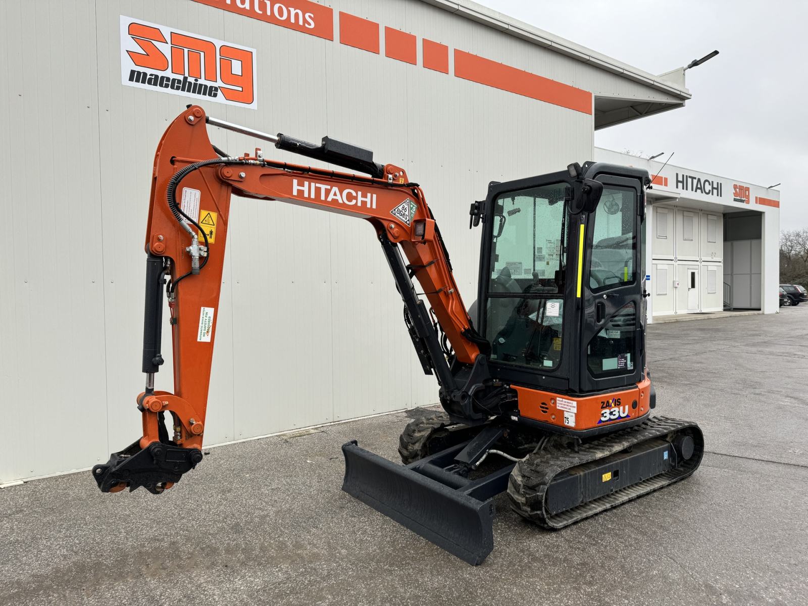 HITACHI ZX33U-6 PREMIUM RABLJENI MINI BAGER