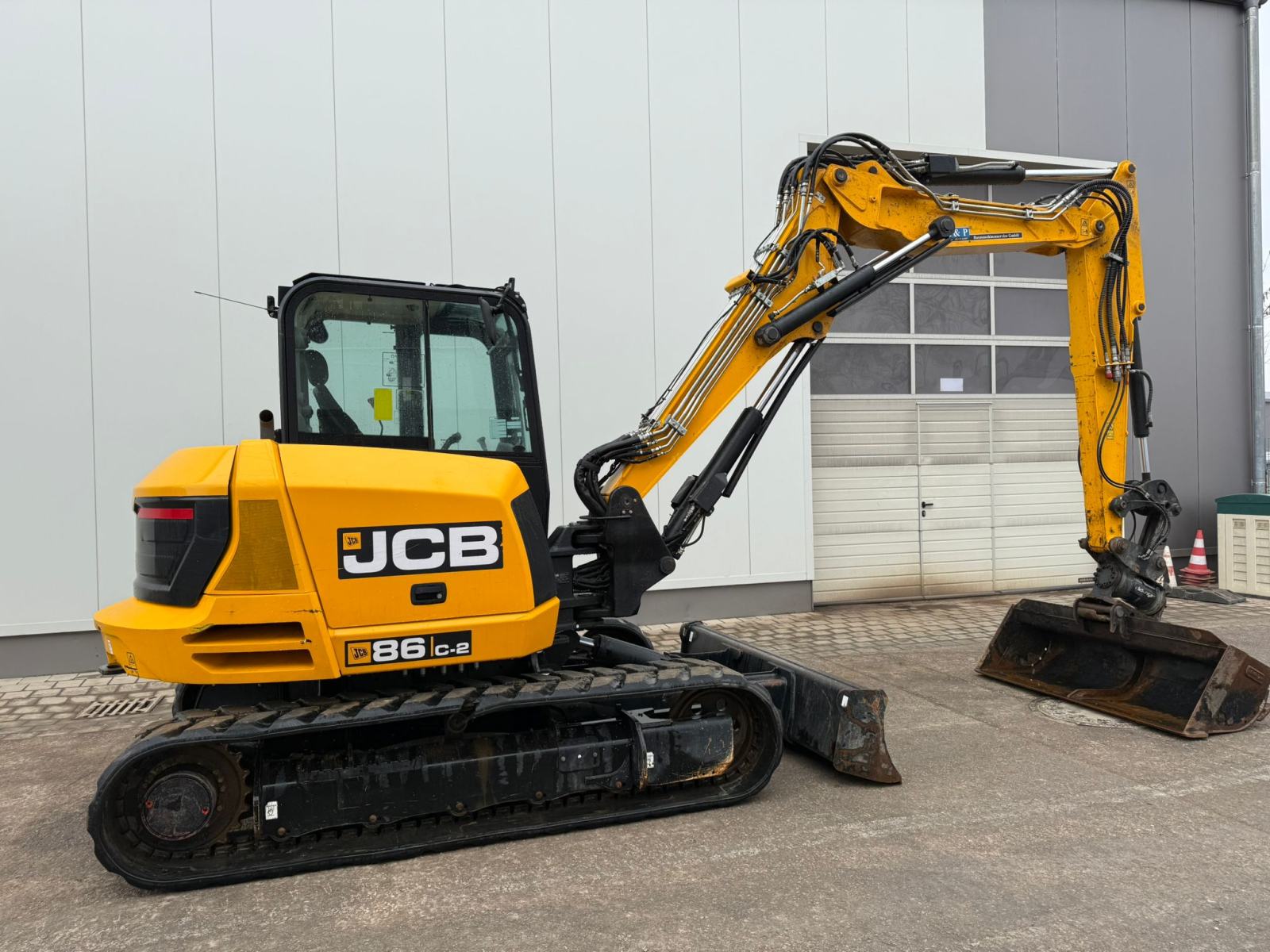 JCB 86C-2