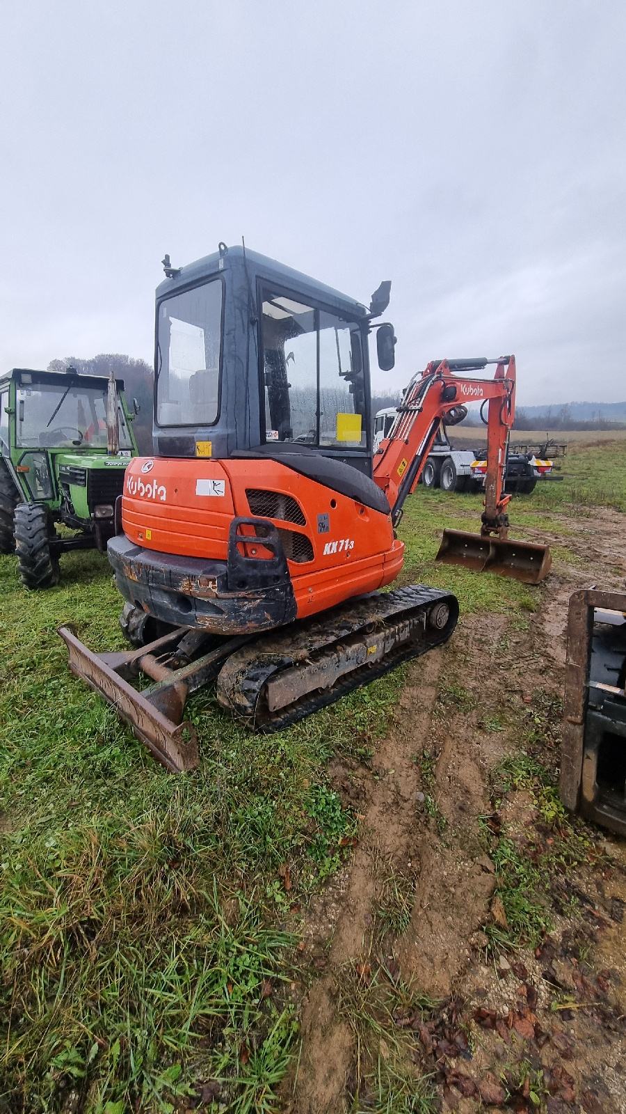 kubota kx71-3