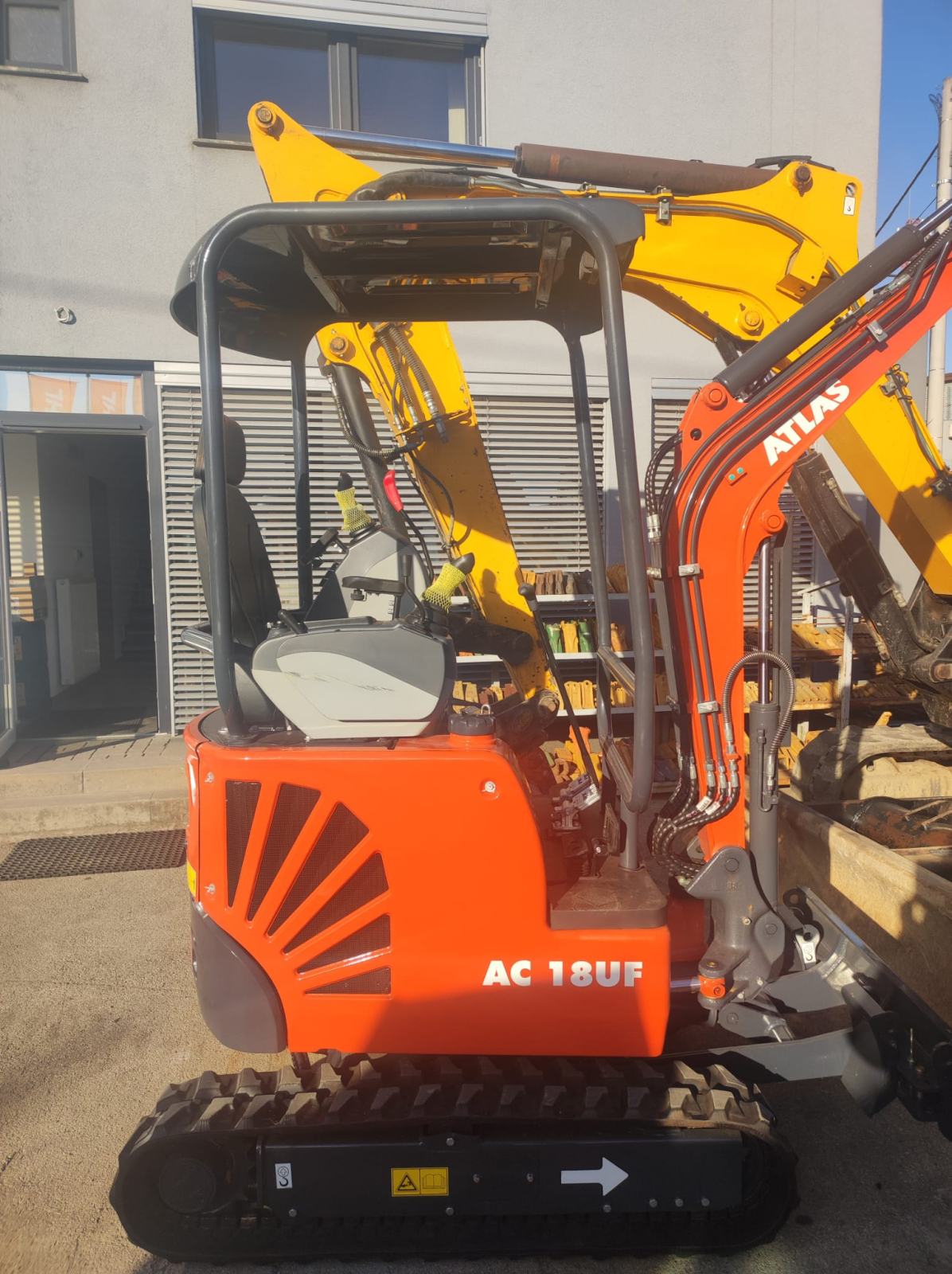 MINI BAGER ATLAS AC 18UF - NOVO 2024.! MINIBAGER 1,8 TONA