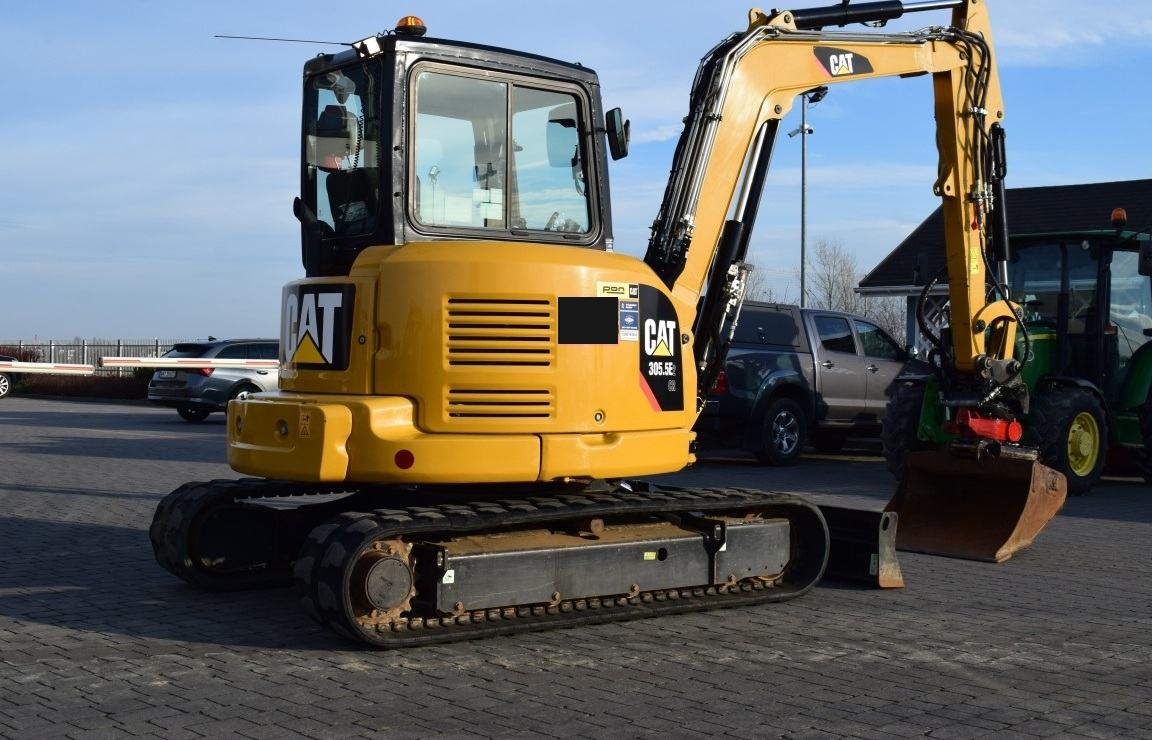 MINI BAGER CATERPILLAR 305.5E2, 2017. CAT 305.5E2 ROTOTILT