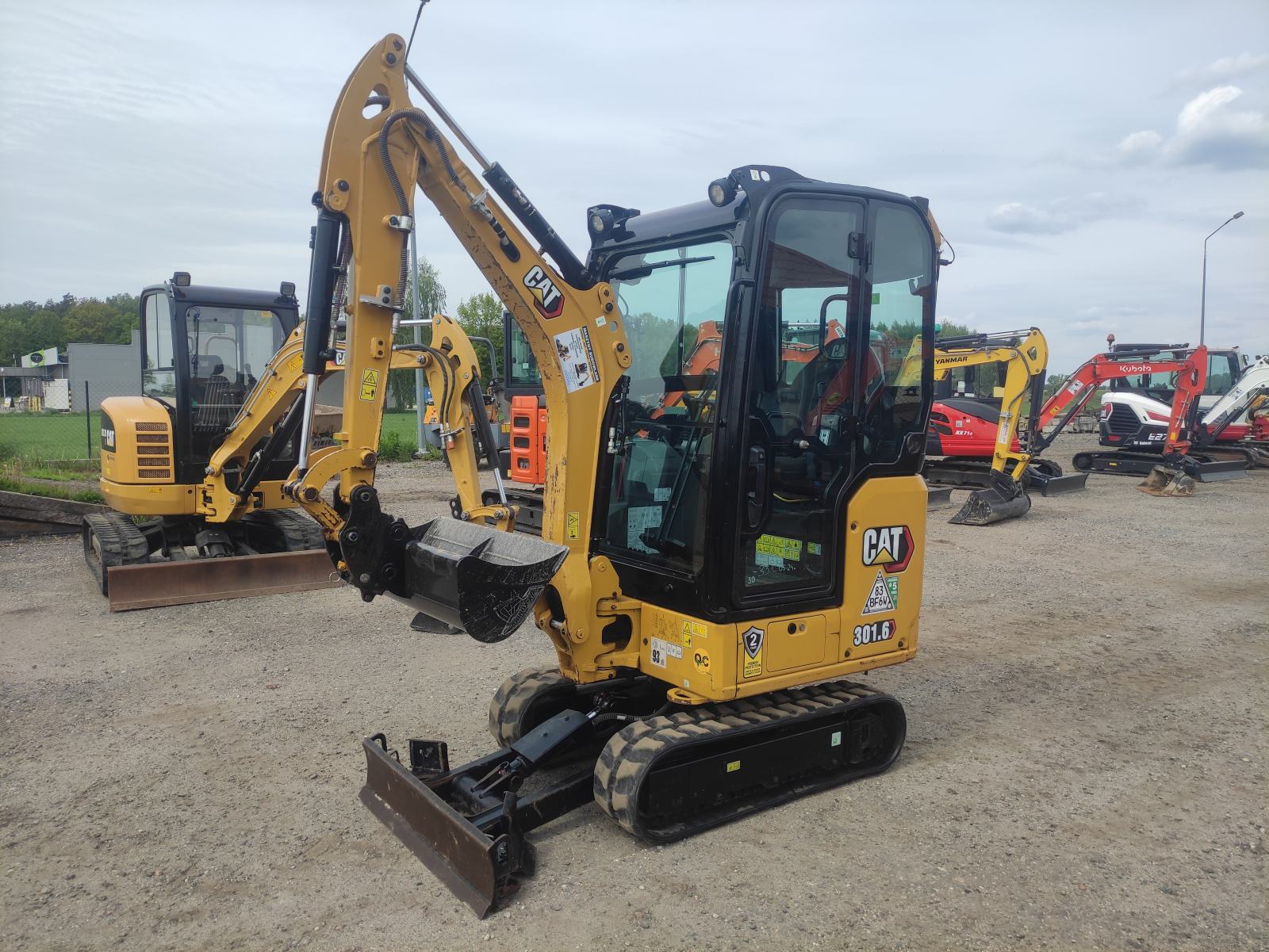 Mini bager CATERPILLAR Cat 301.6 2022
