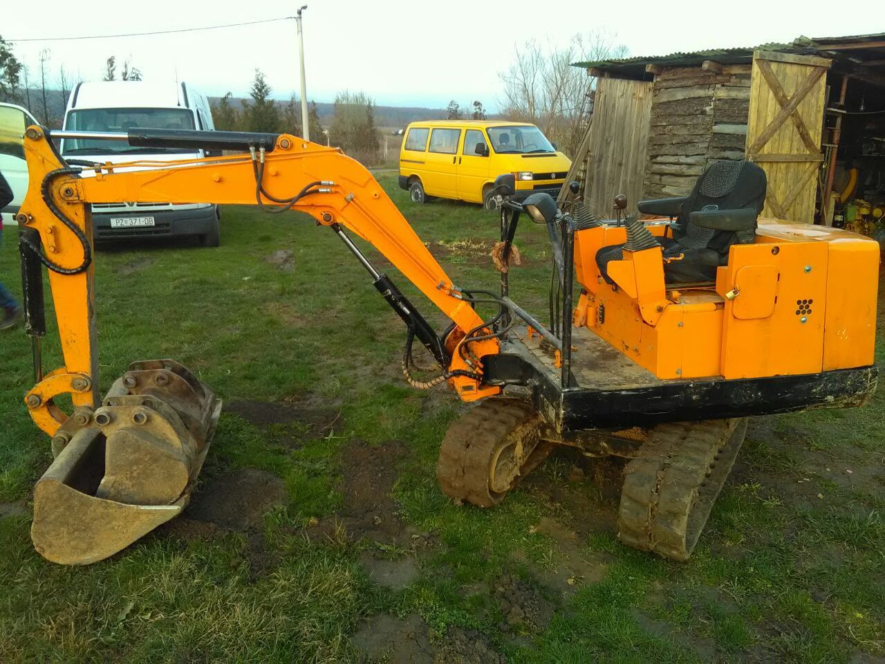 Mini bager hanix model - K3B