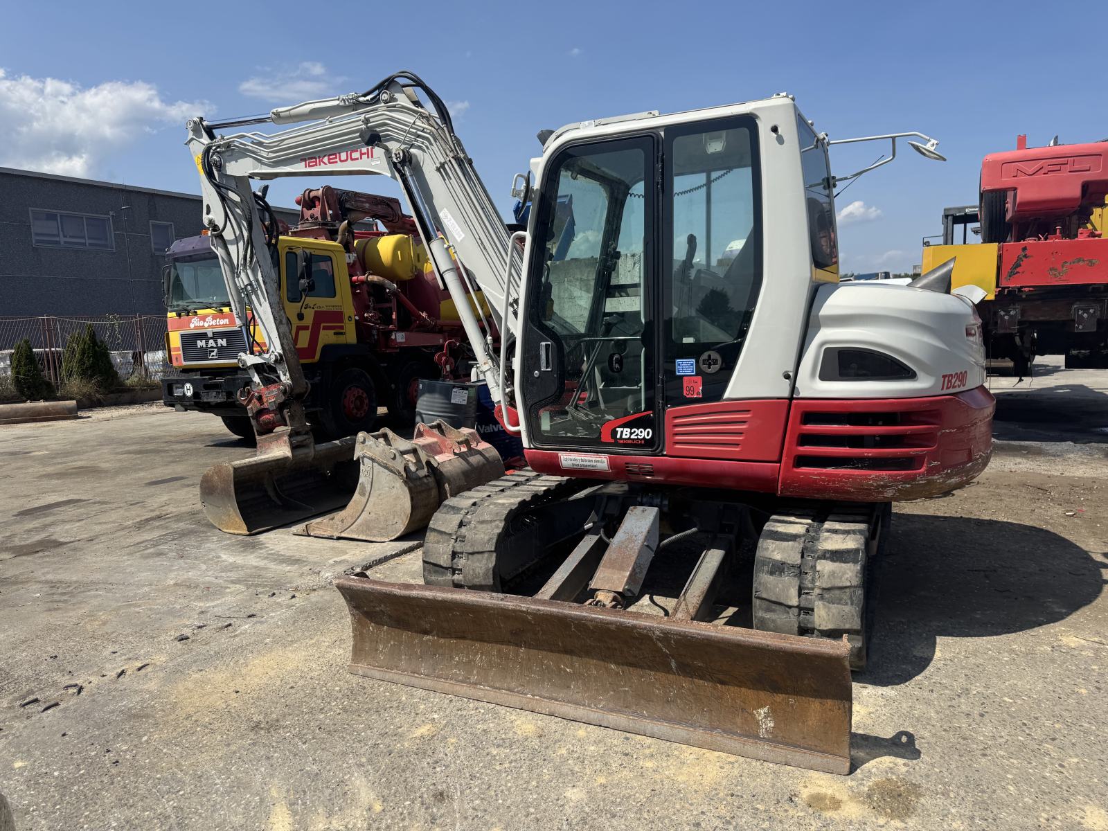 Takeuchi TB 290