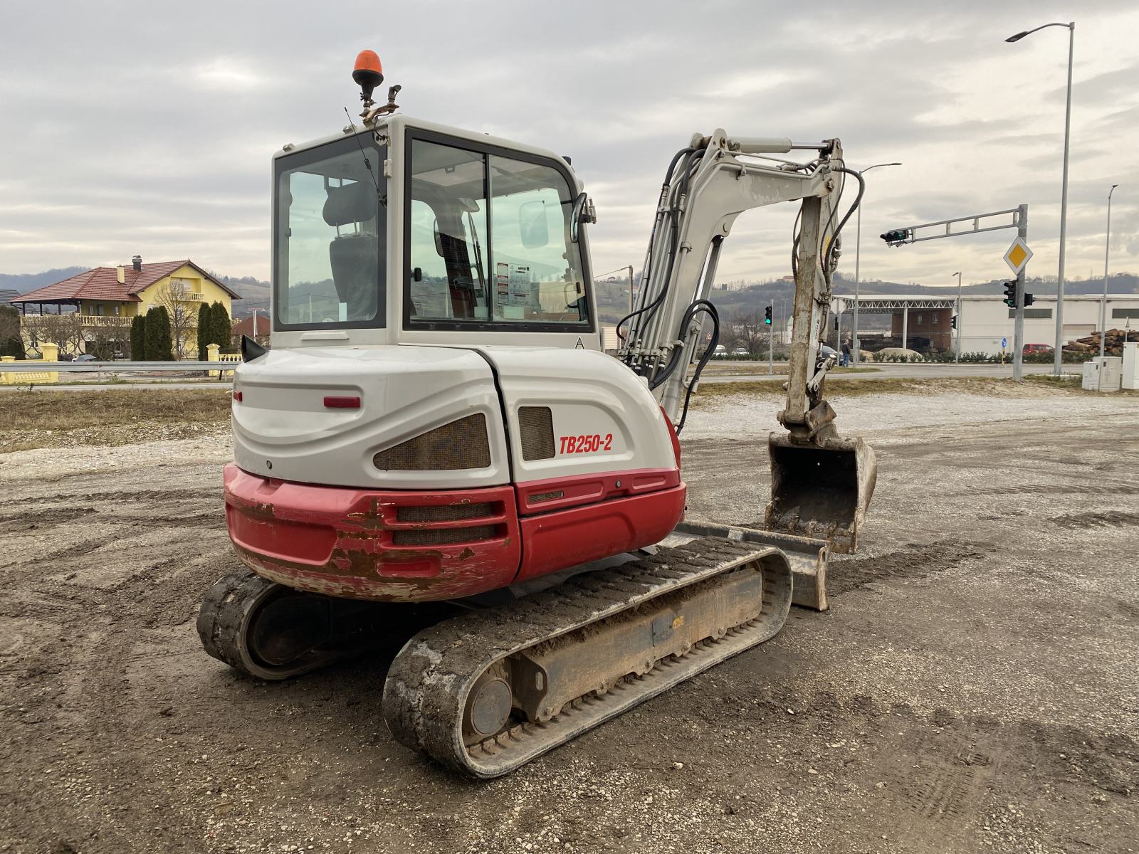 Takeuchi TB250-2 2020g REZERVIRANO