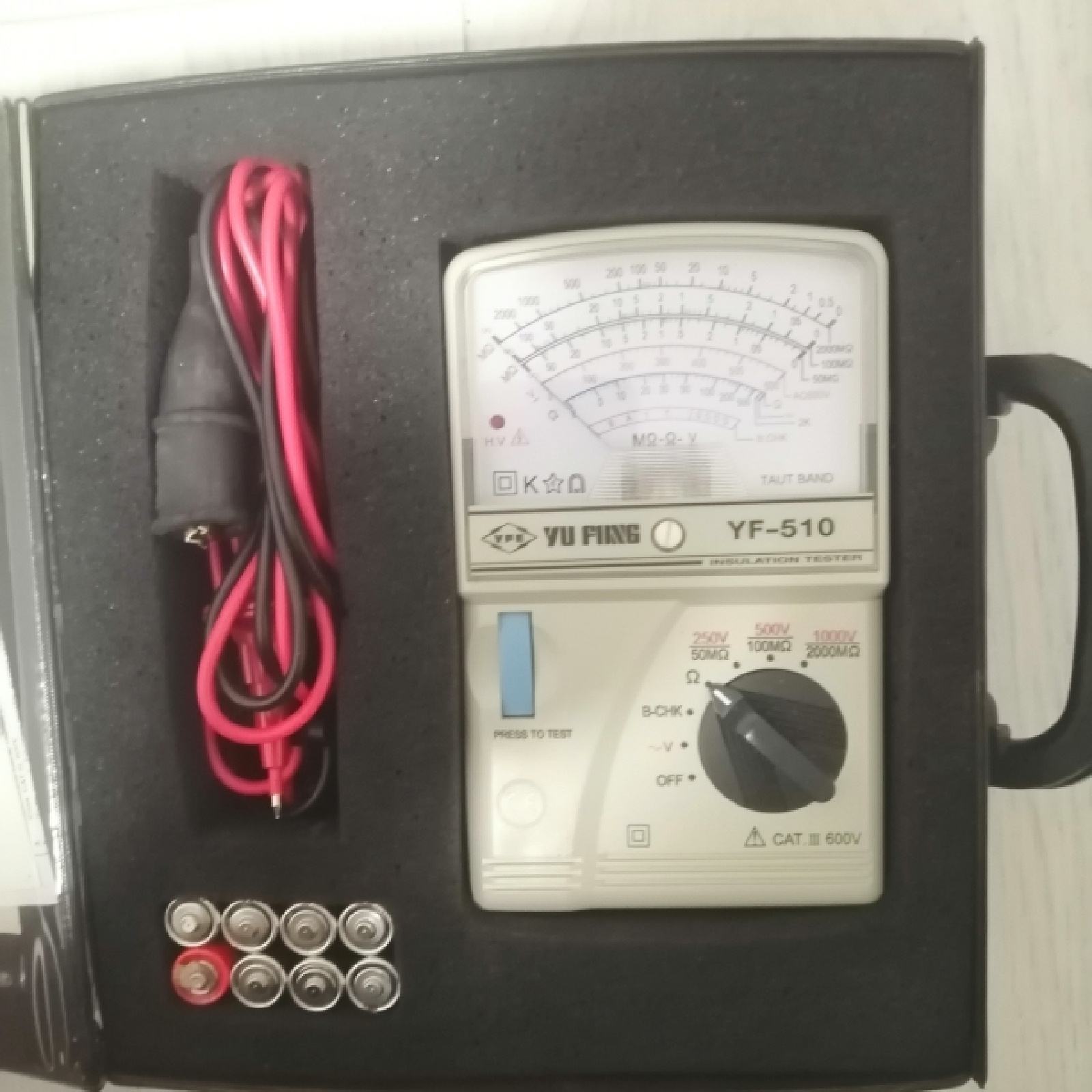 ANALOGNI MEGOMETAR 1000V YU-FONG YF-510