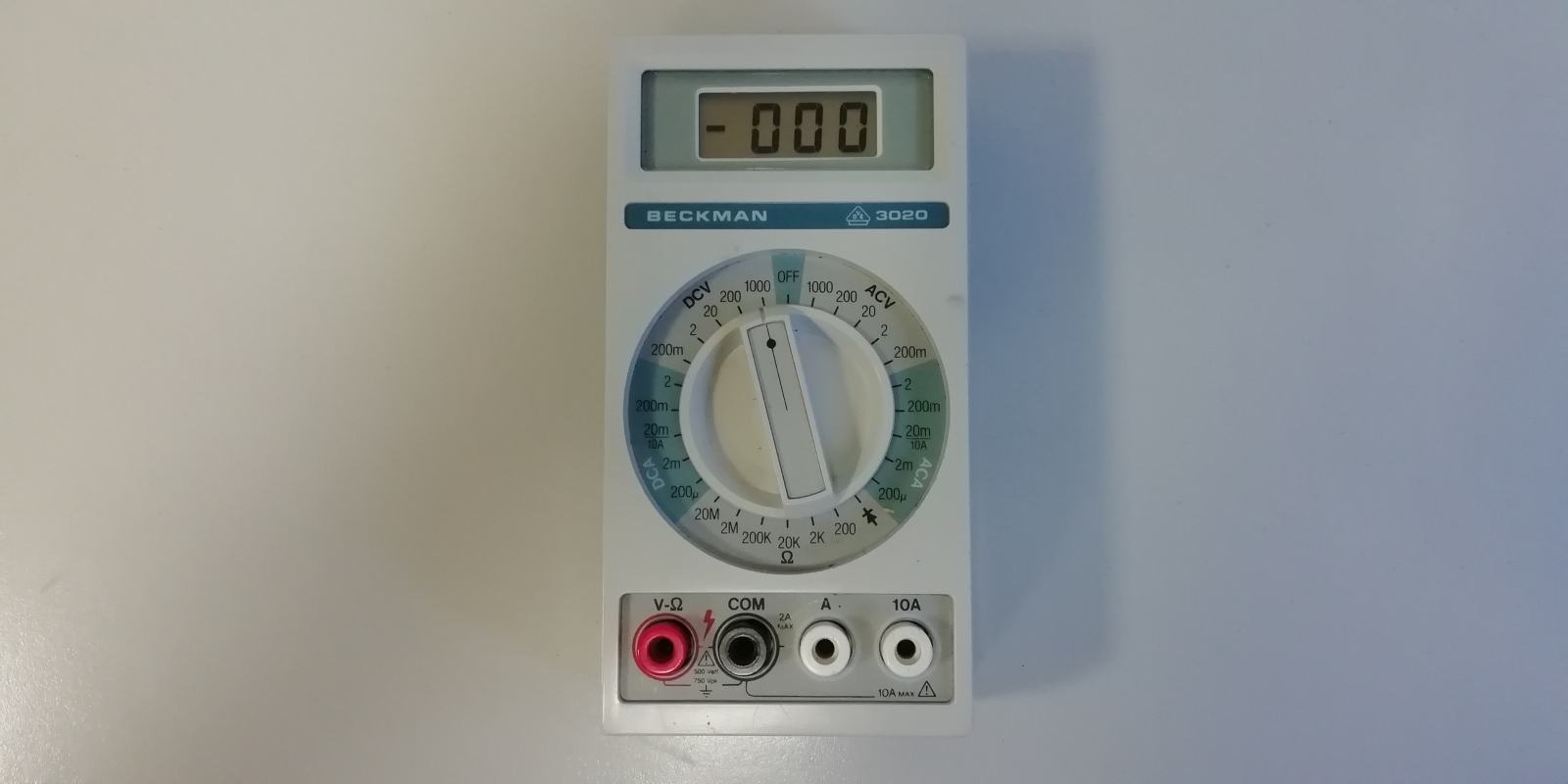 Beckman Industrial 3020 Multimetar