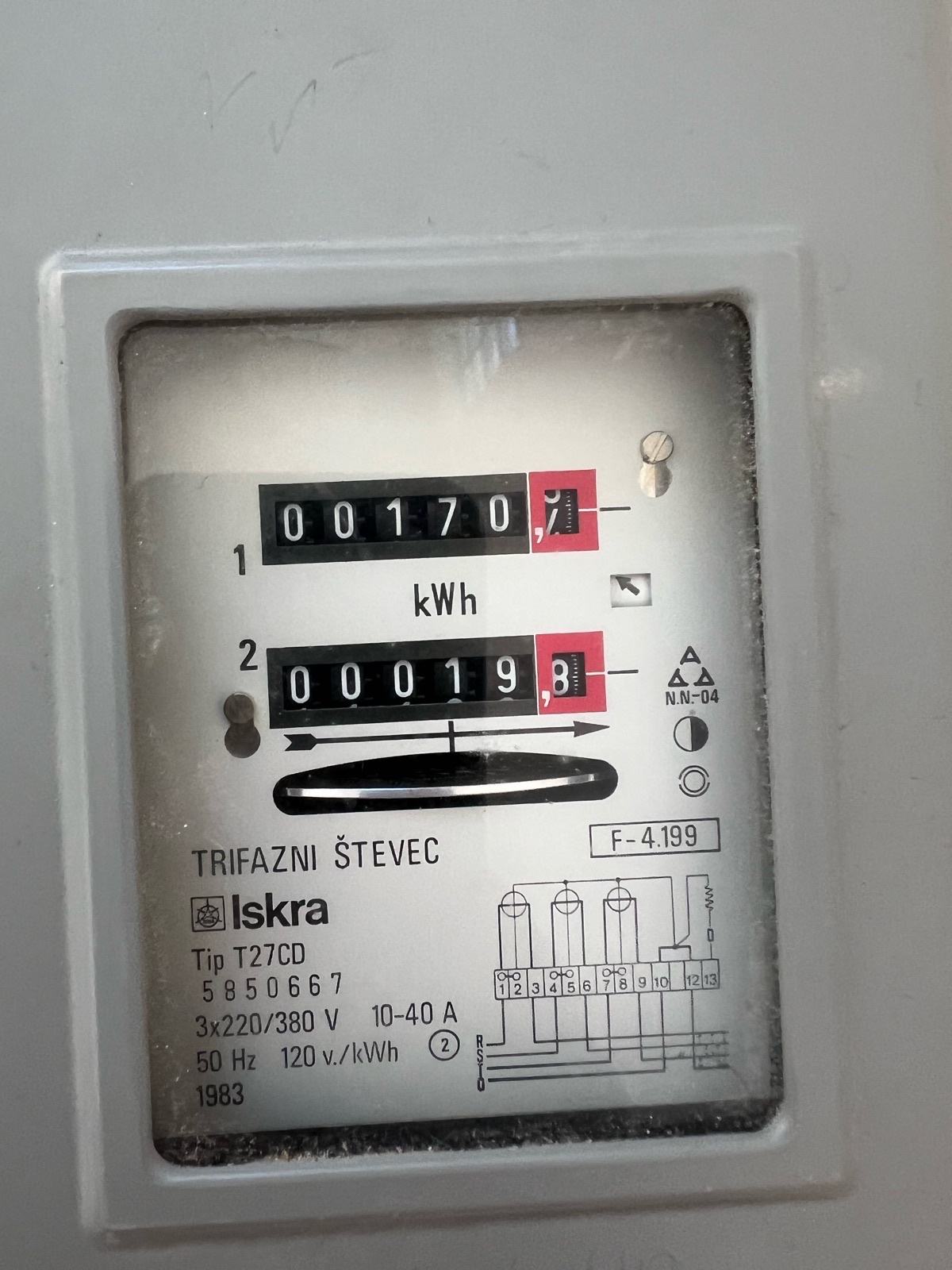 Brojilo za struju/ kontrolno