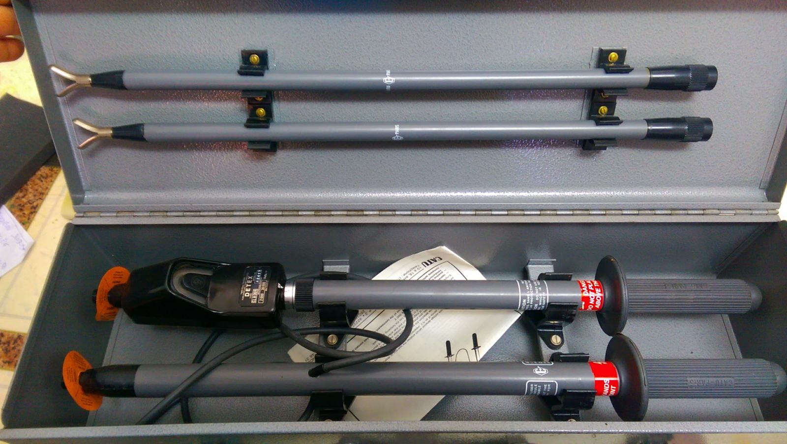 CATU CL-8-36, 2 to 36kV Two-pole Phase Comparator