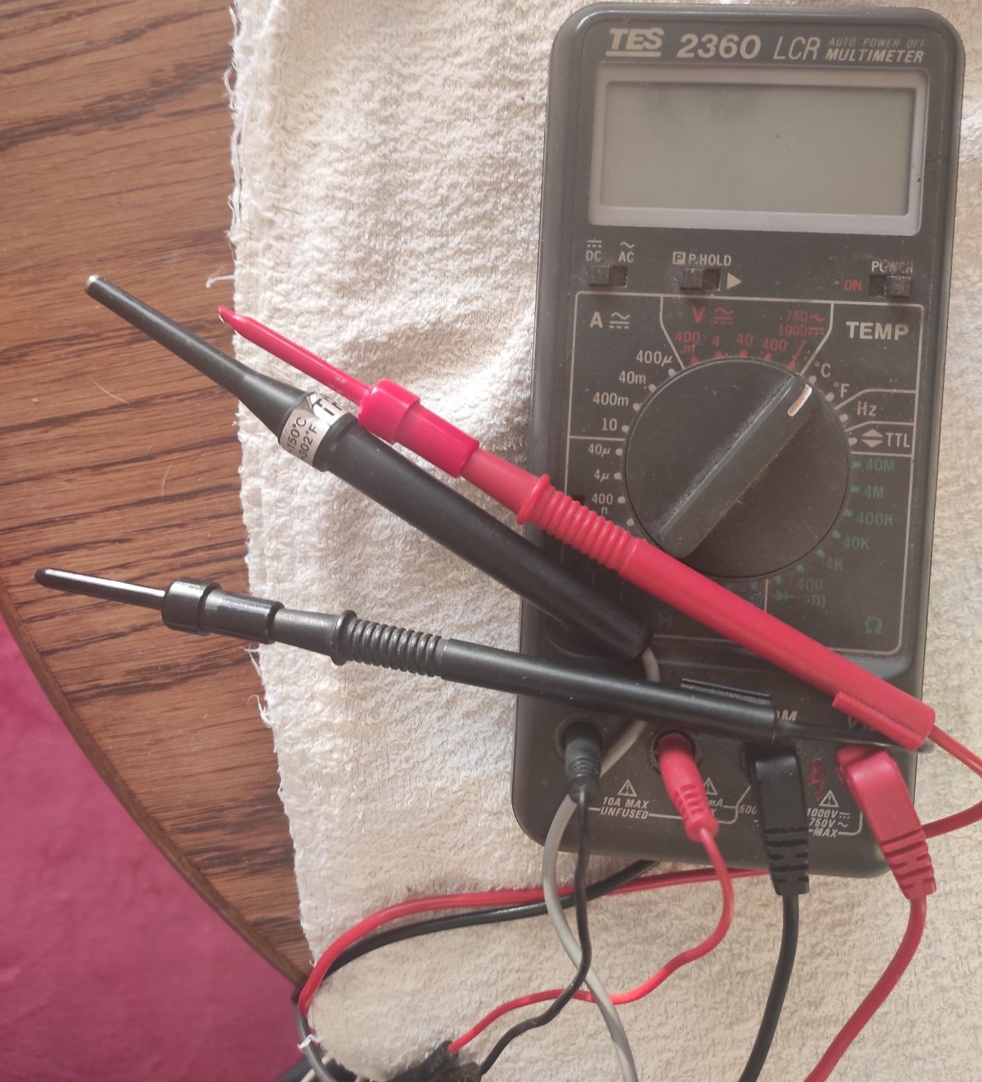 Digitalni multimetar (unimer) TES 2360 LCR