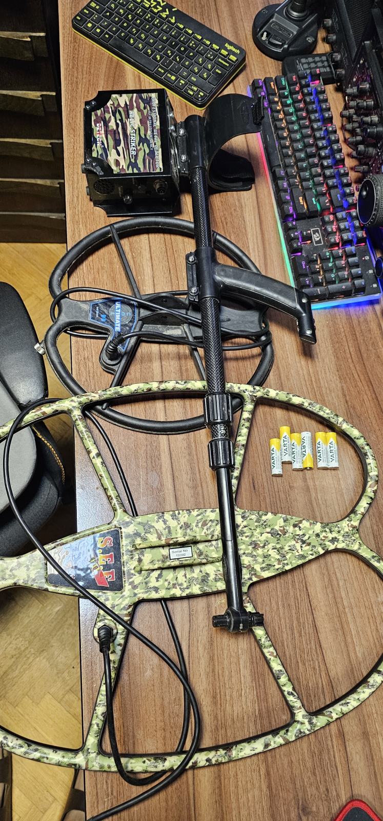 DETECH RELIC STRIKER 4.8 KHZ VLF METAL DETECTOR