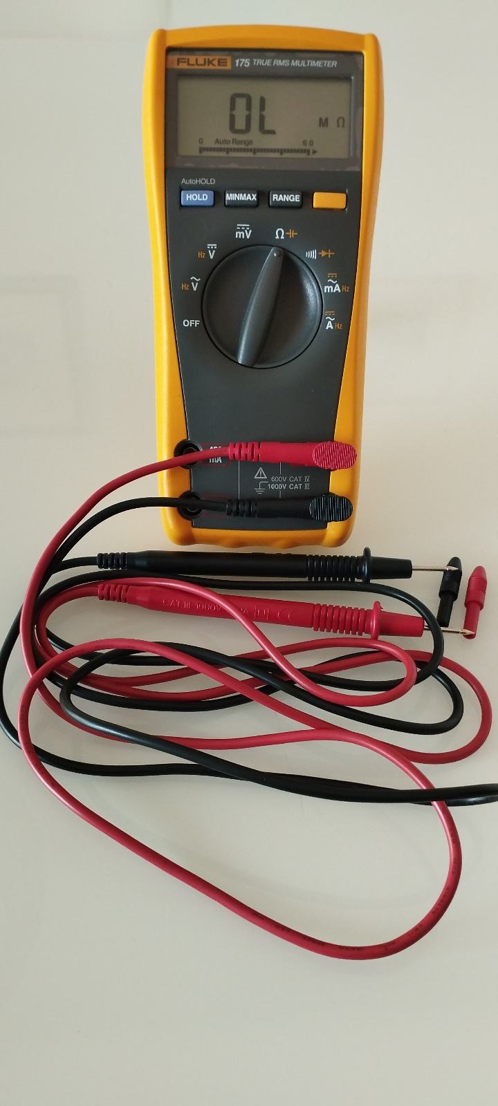 FLUKE 175 TRUE RMS MULTIMETER