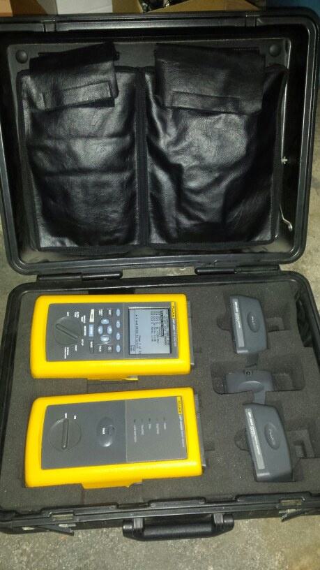 Fluke DSP-4000 cable analyzer