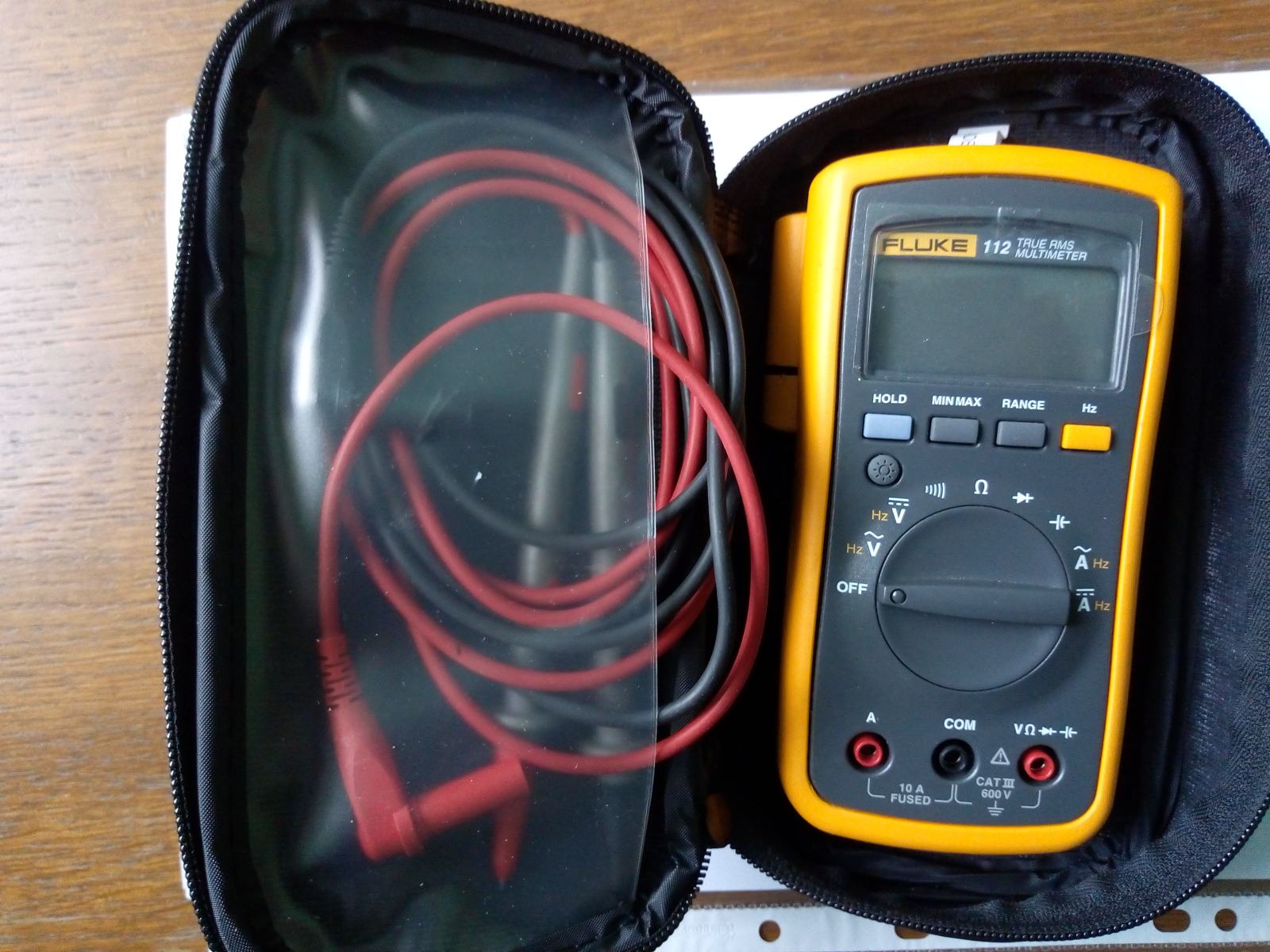 Mjerni instrument Fluke 112